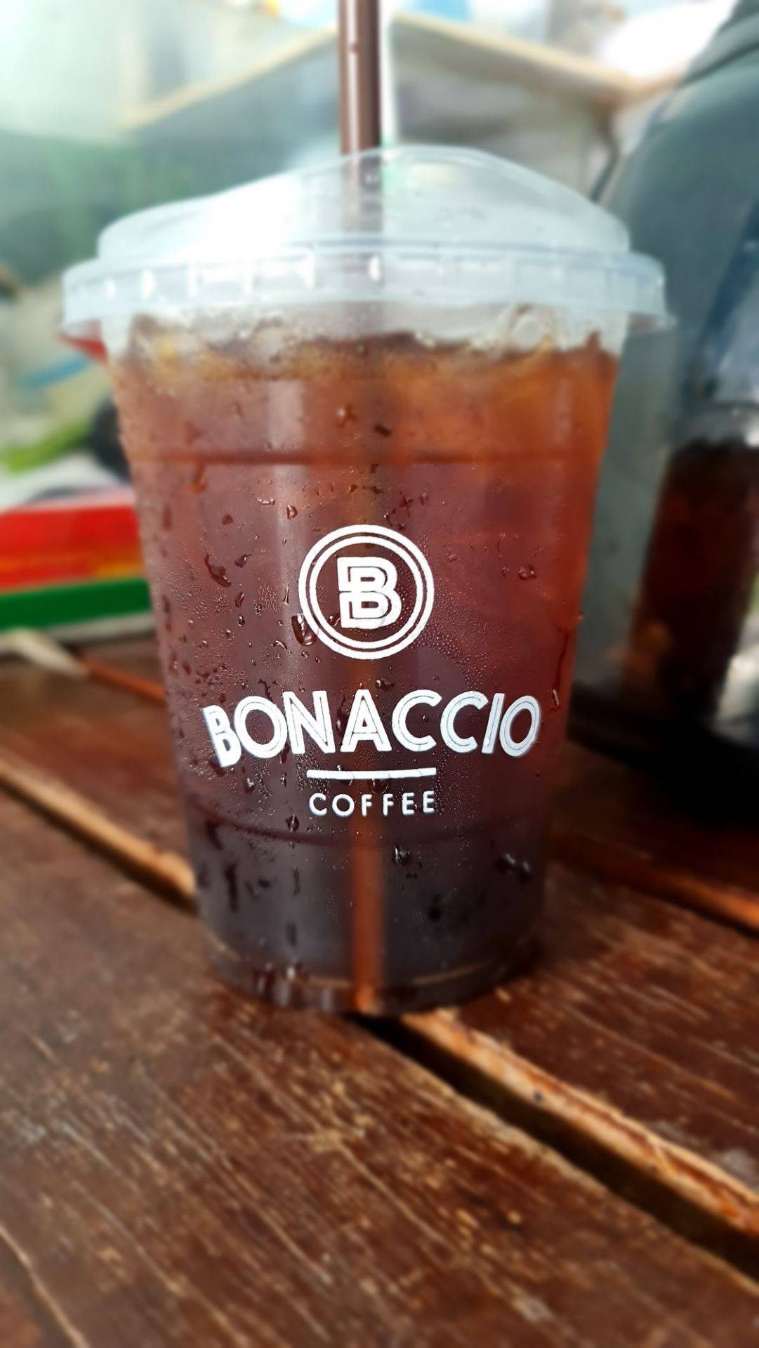 รีวิว Bonaccio Coffee - Iced Americano at noon