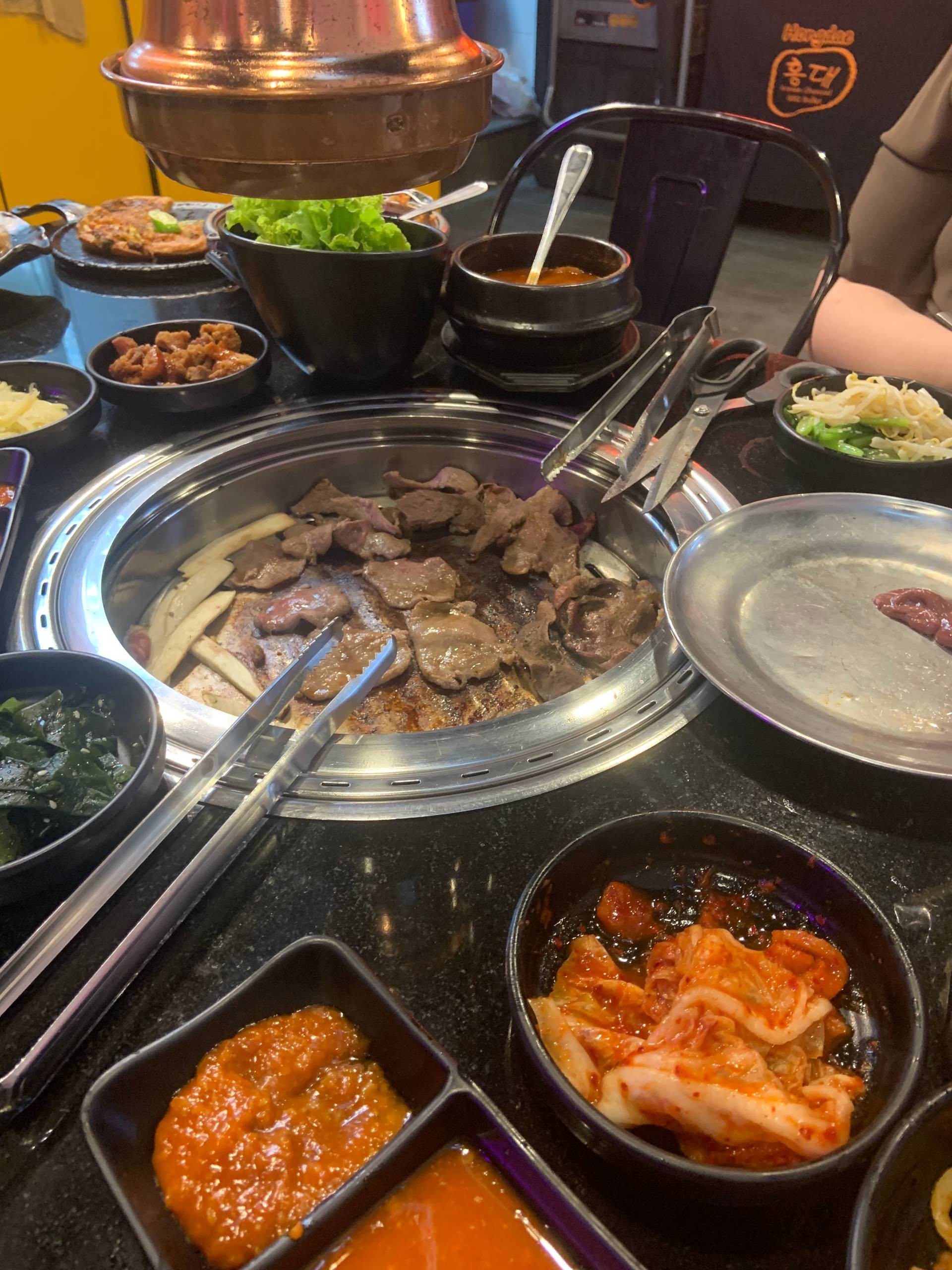 รีวิว Hongdae BBQ Buffet Siam Square One - รสชาติแย่สุดๆ ทำยังให้เนื้อ ...