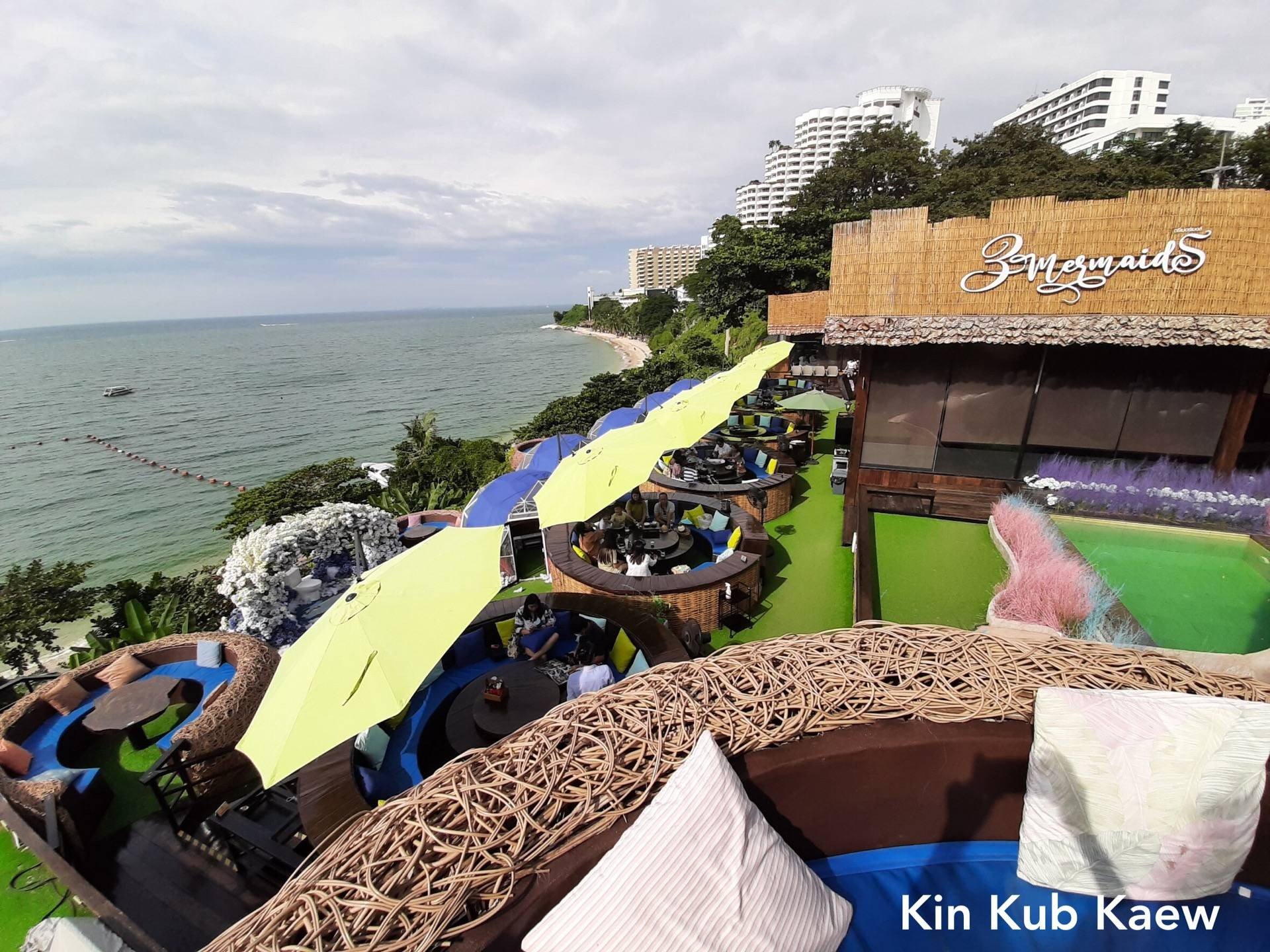 รูป 3 Mermaids Cafe & Restaurant - Wongnai