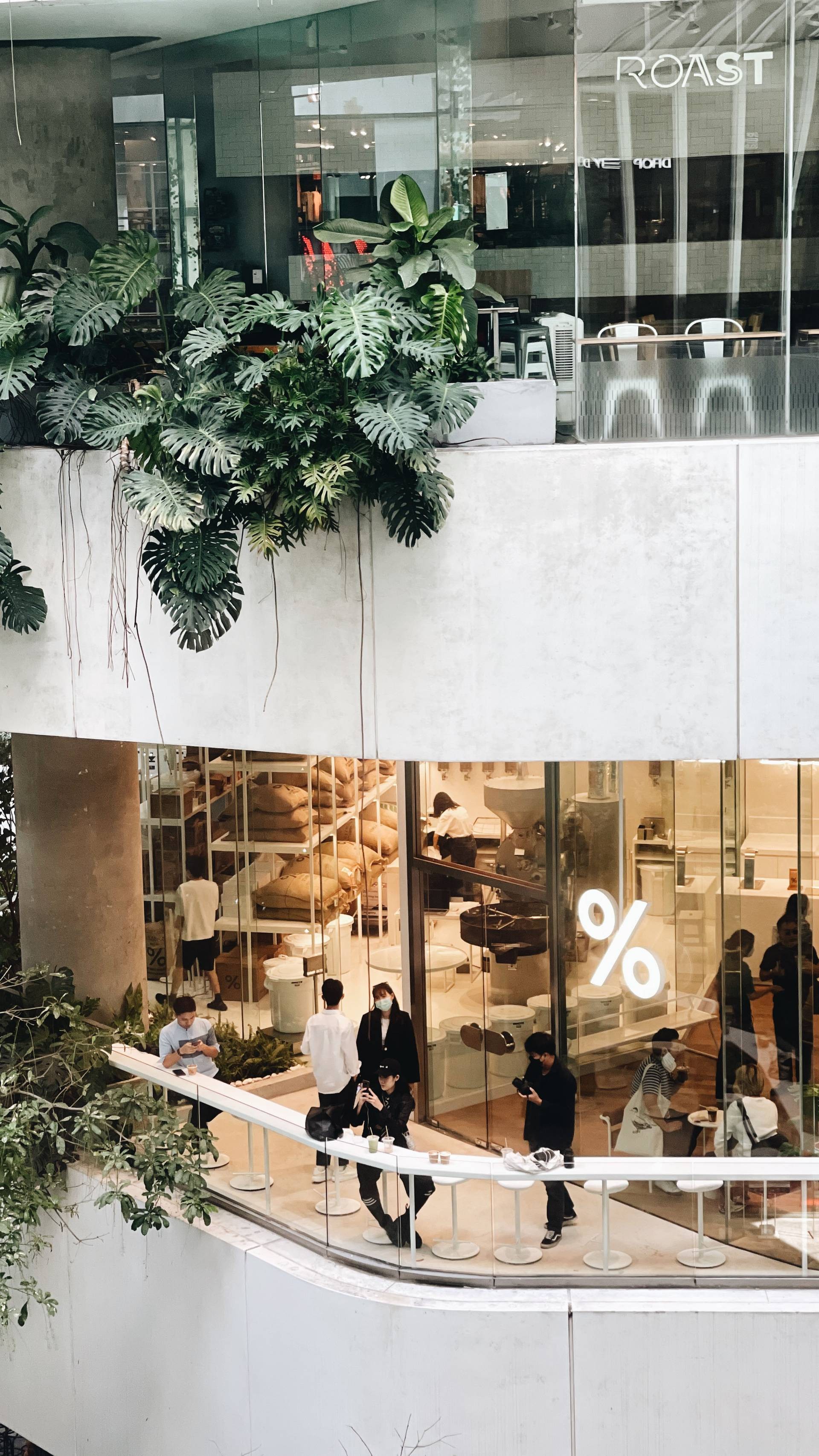 % Arabica Bangkok EmQuartier Roastery - Wongnai