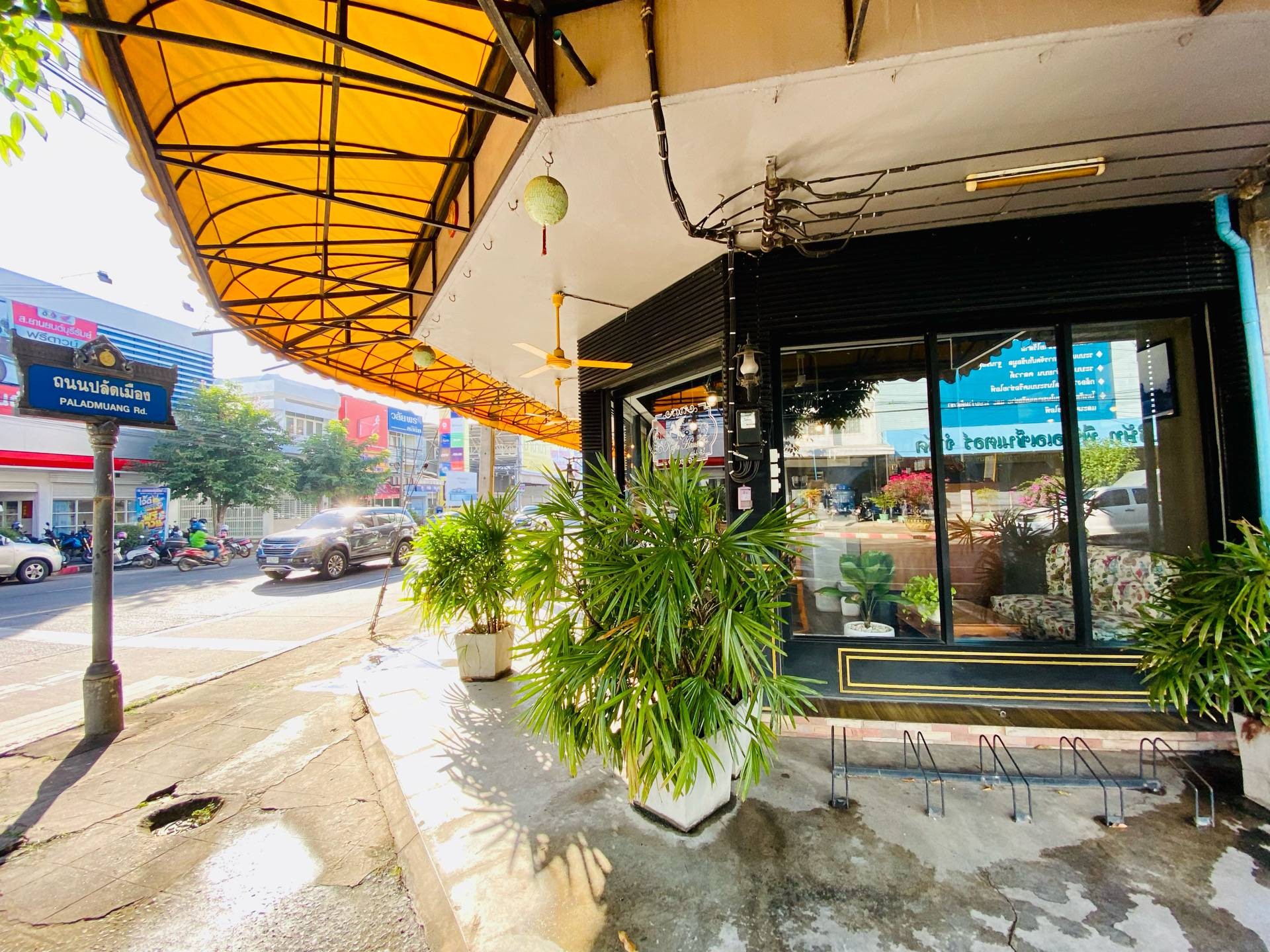 รีวิว กาแฟคัฟฟาเฮ้าส์-Kaffa Haus - คาเฟ่กลางเมืองบุรีรัมย์ เมล็ดกาแฟหอมดี