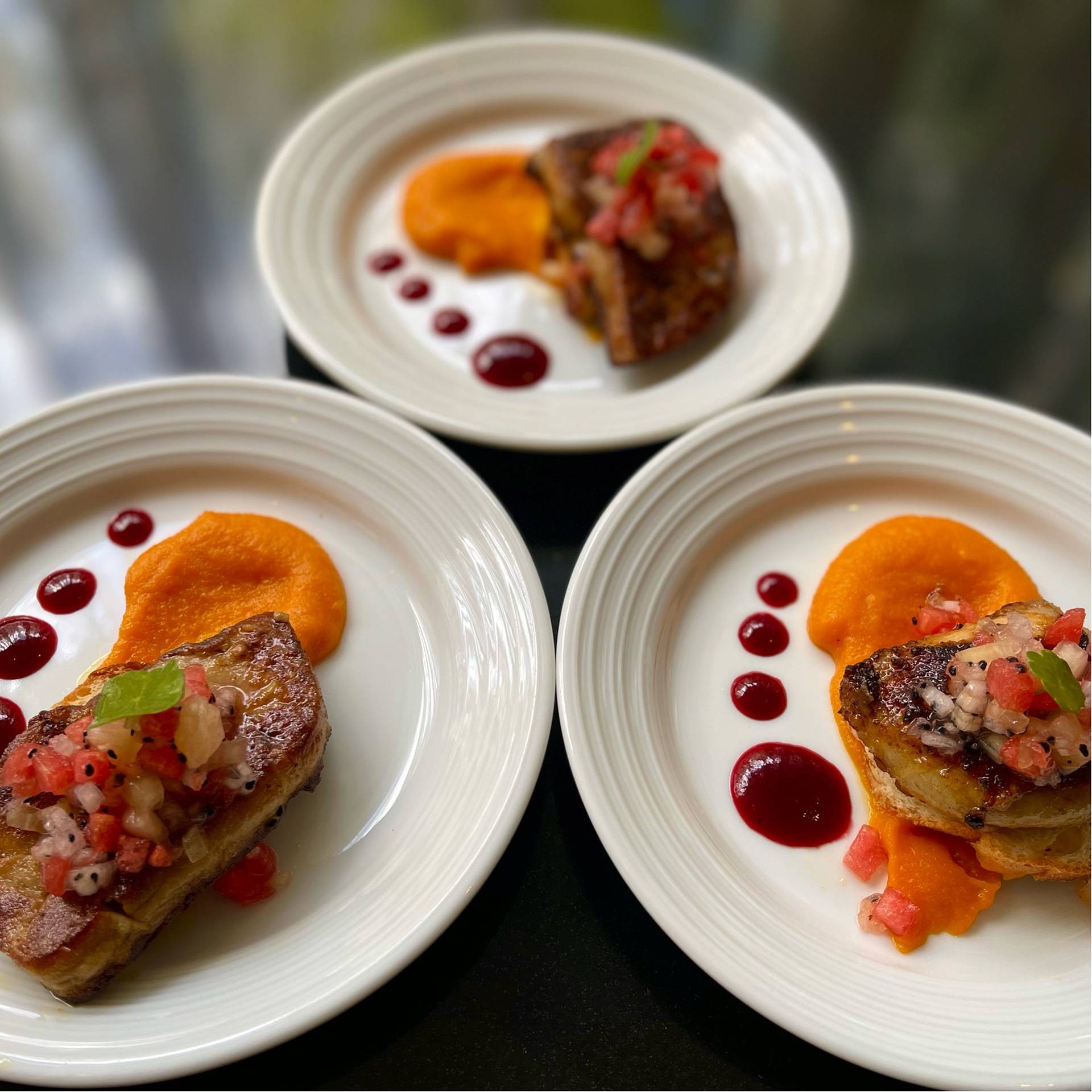 รูป Rain Tree Cafe The Athenee Hotel, Bangkok - Wongnai