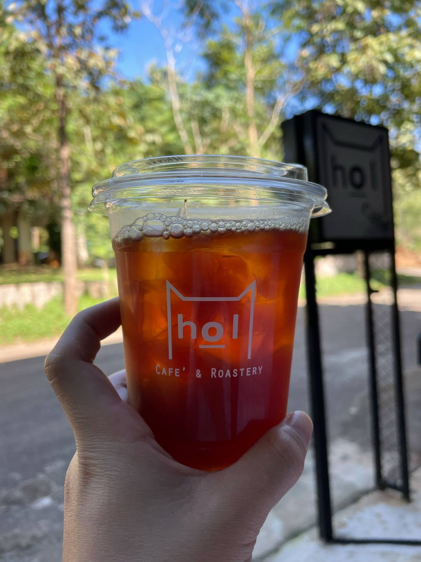 รีวิว Hol_Cafe - กาแฟดริป คือดีมาก ดึงรสชาติและโทนออกมาเป๊ะๆ เจ้าของ และพนักงานน่ารักมาก ขาหัก ...