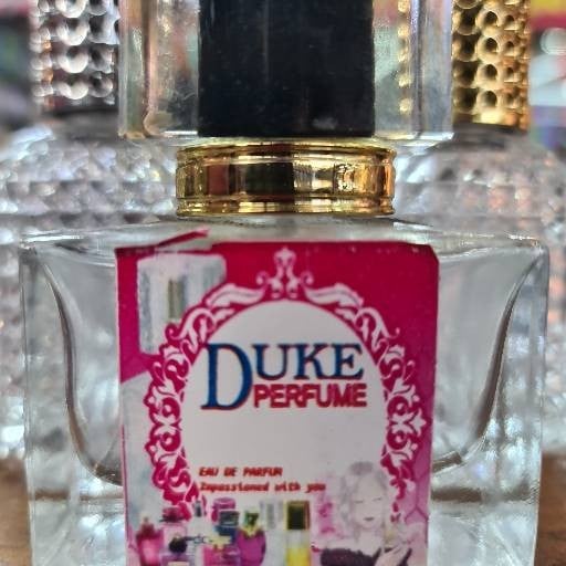 ร้าน DUKE Perfume สาขาฉลองกรุง - Wongnai