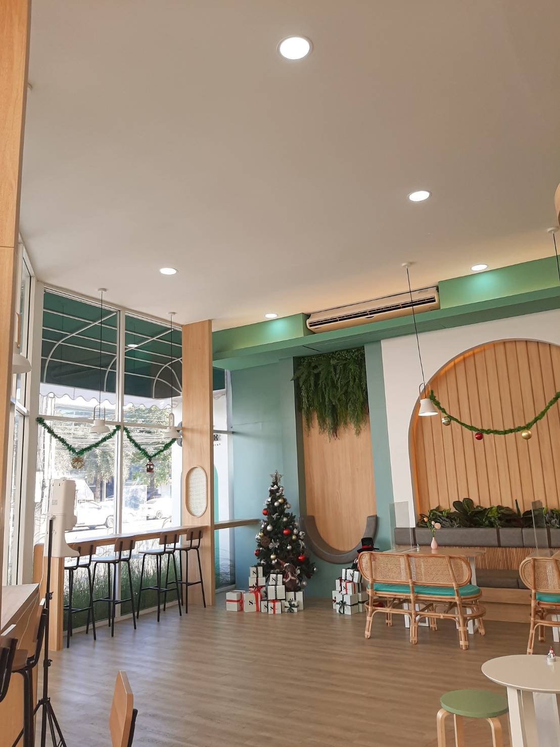 รูป The simple cafe and bakery ขอนแก่น