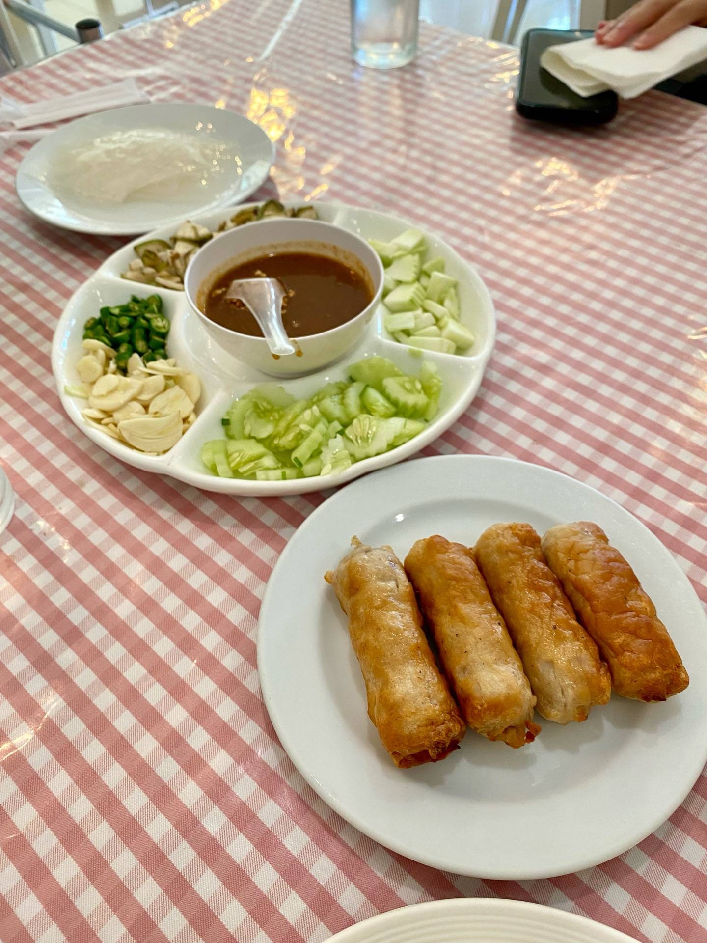 รูป VT แหนมเนือง แบริ่ง