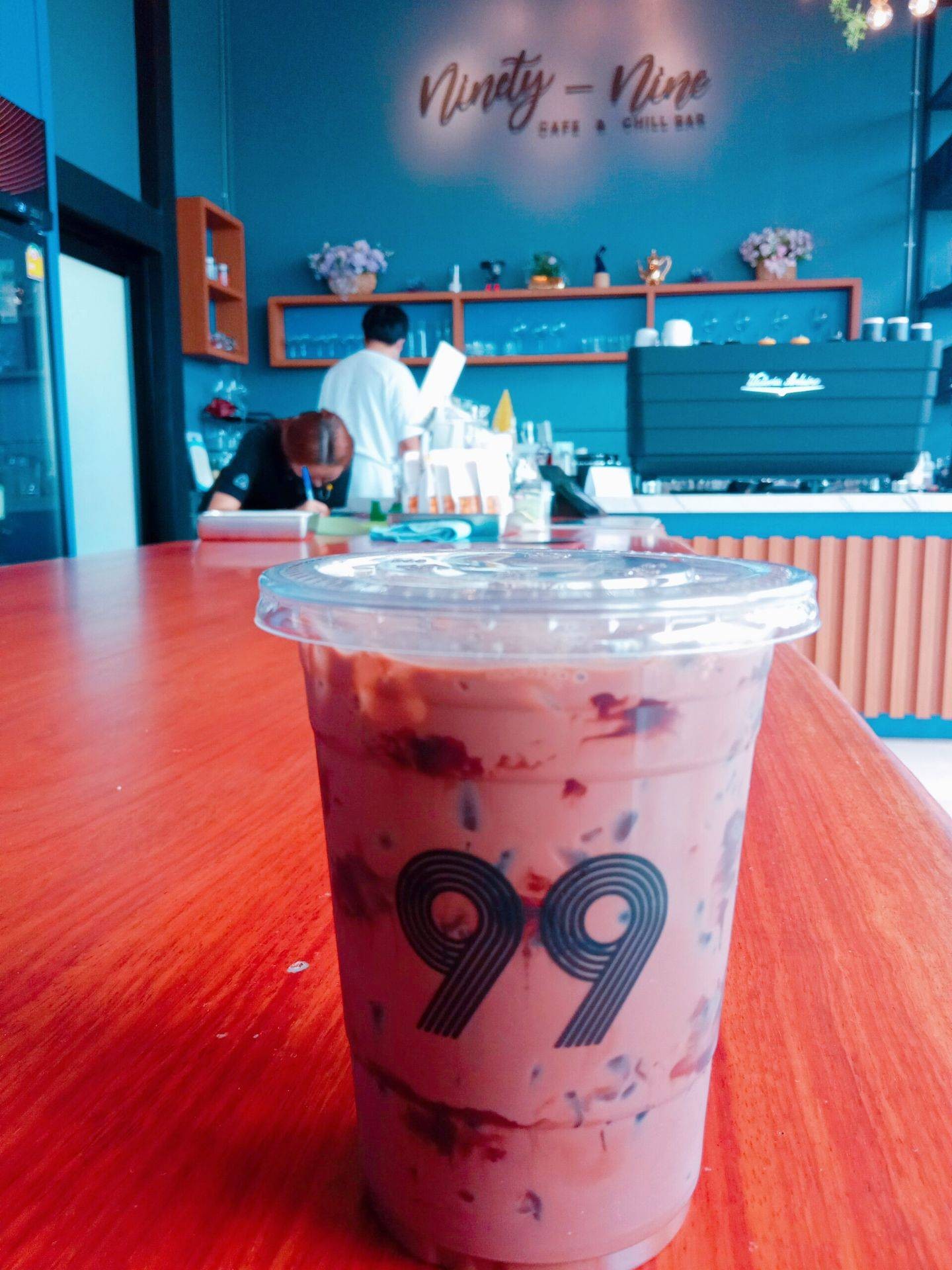 โก้โก้เย็น ร้าน Ninety-nine Cafe&chillbar