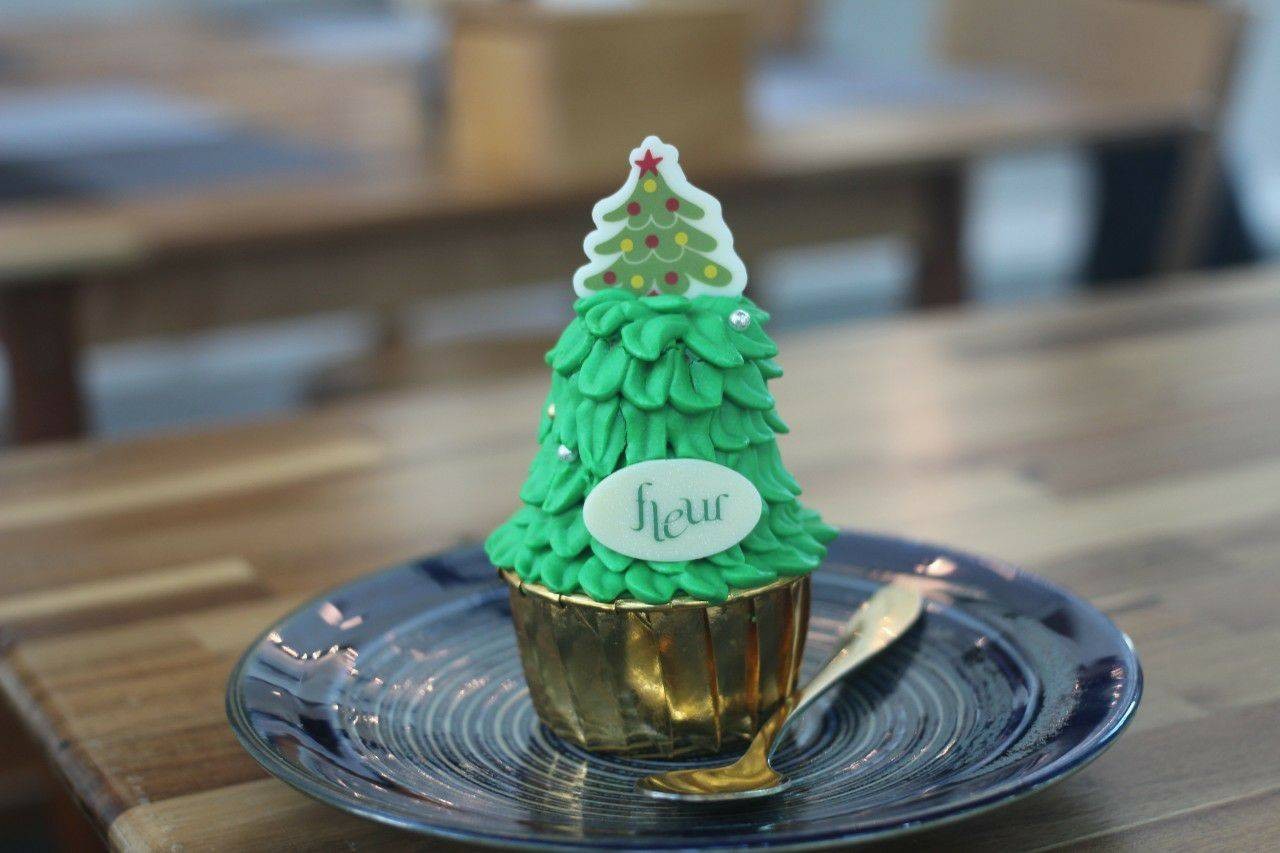 รีวิว Fleur Cafe & Eatery - คาเฟ่แบบสวยๆ