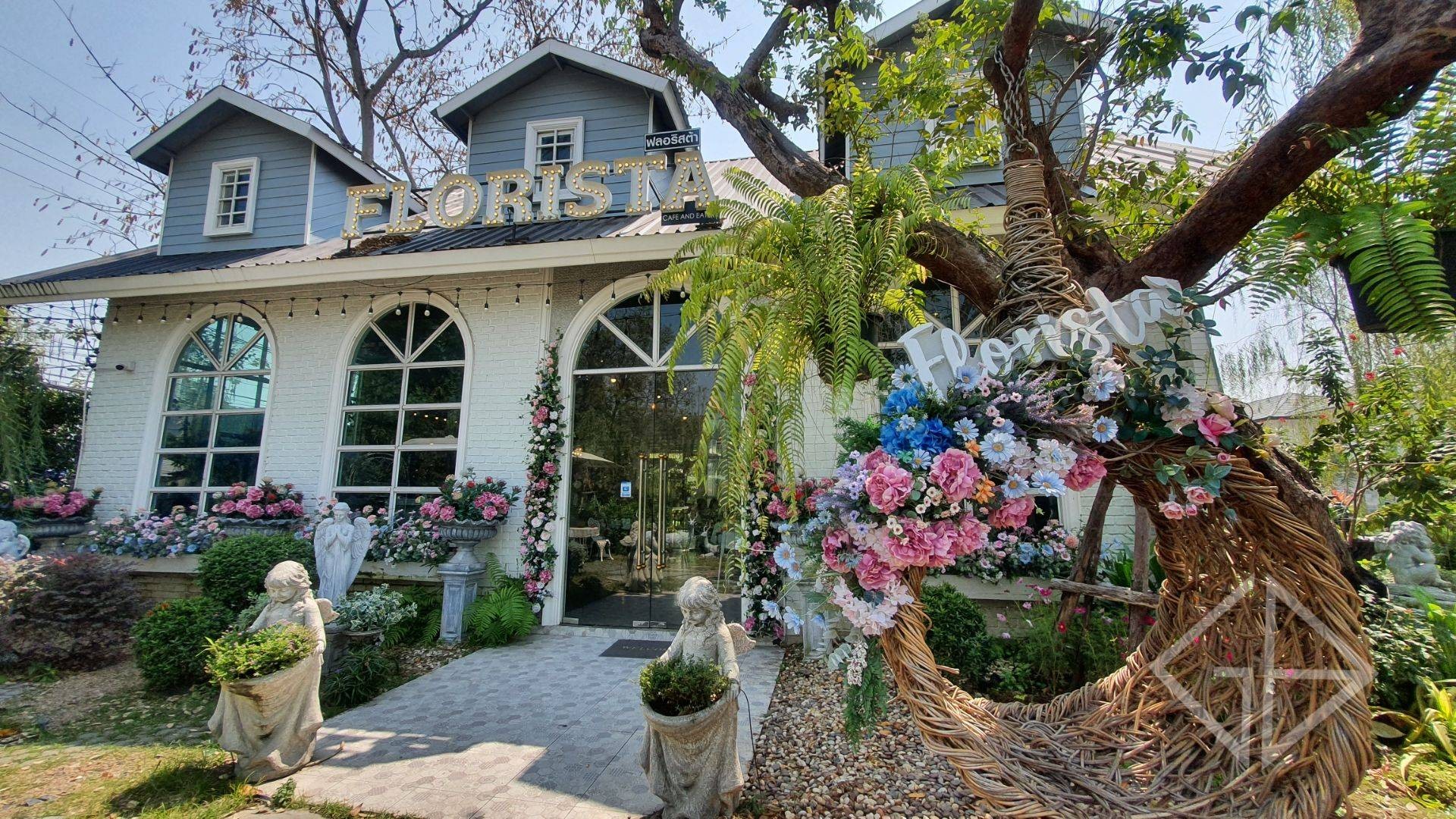 รีวิว Florista Cafe And Eatery - [GBR] เครื่องดื่มกับขนมพอไปวัดไปวา ถ้า ...