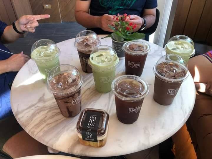 รูป บด กด ชง cafe สัมมากรรามคำแหง 112