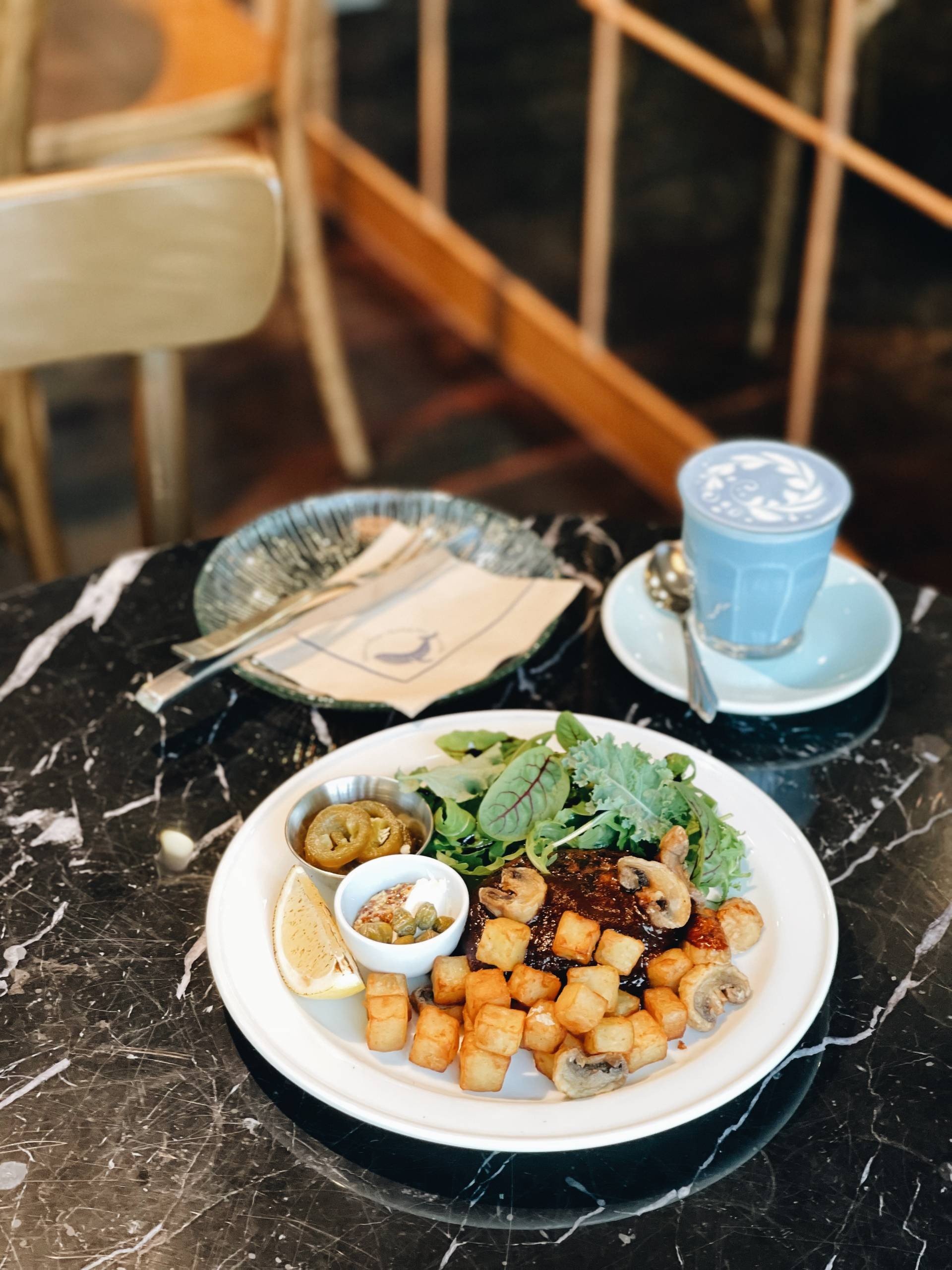 รูป Blue Whale Blue Whale