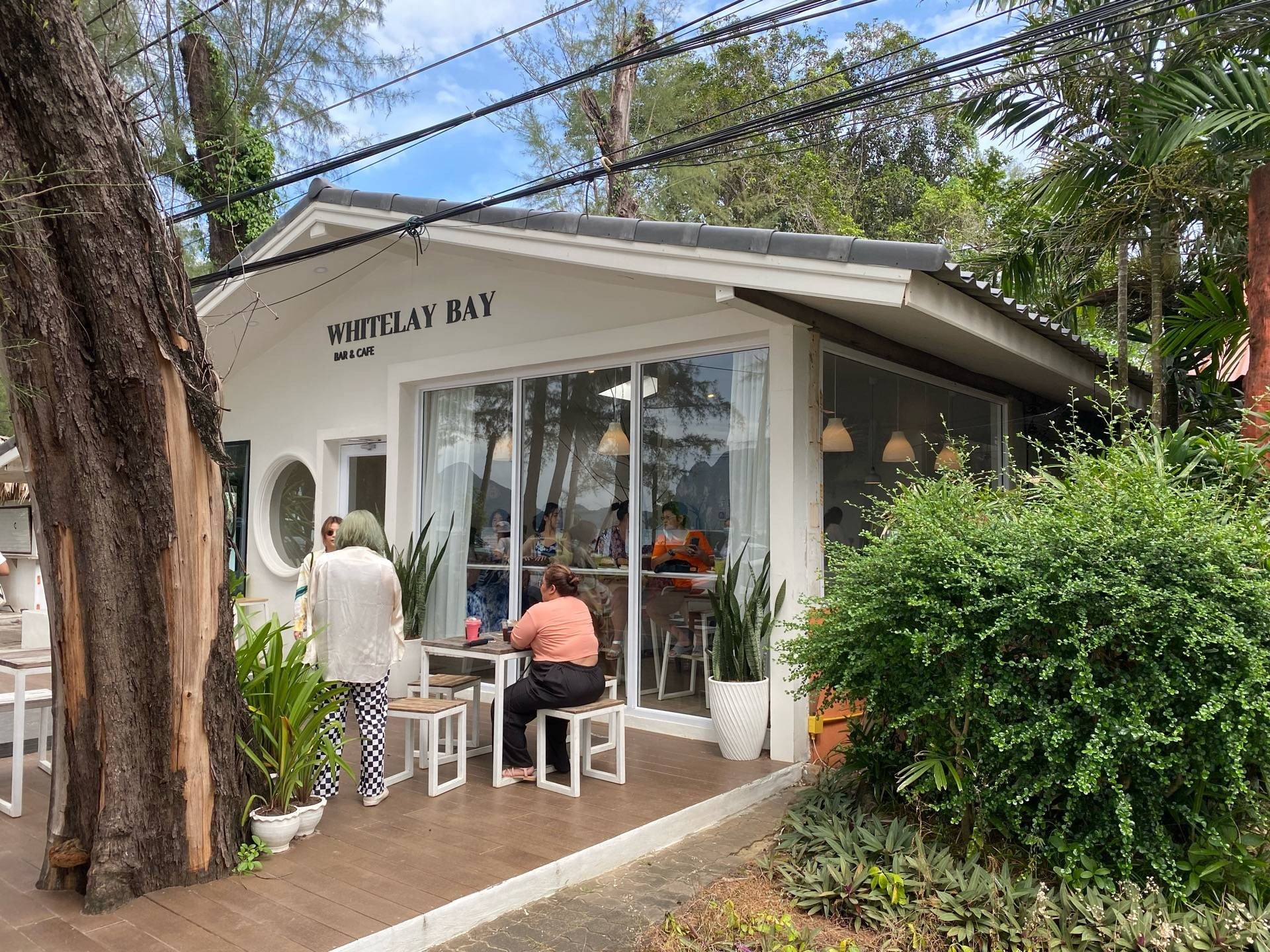 รูป White Lay Bay