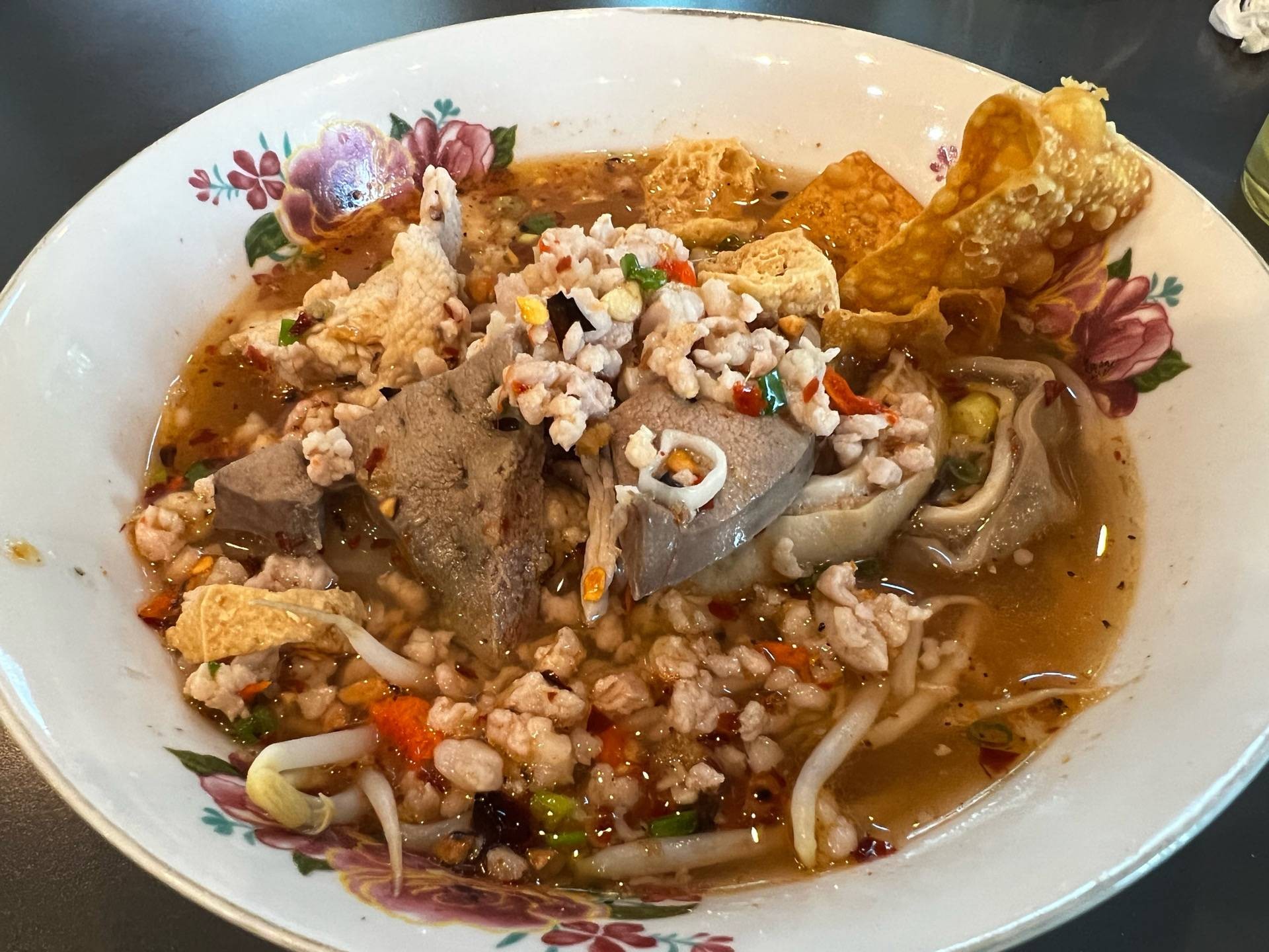 รีวิว เจริญพุงโภชนา Int Intersect พระราม 3 - ก๋วยเตี๋ยวเครื่องครบ นั่ง ...