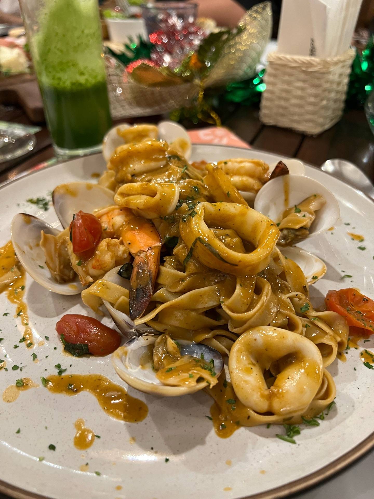 ร้าน Blue Parrot Bangkok | รีวิวร้านอาหาร - Wongnai
