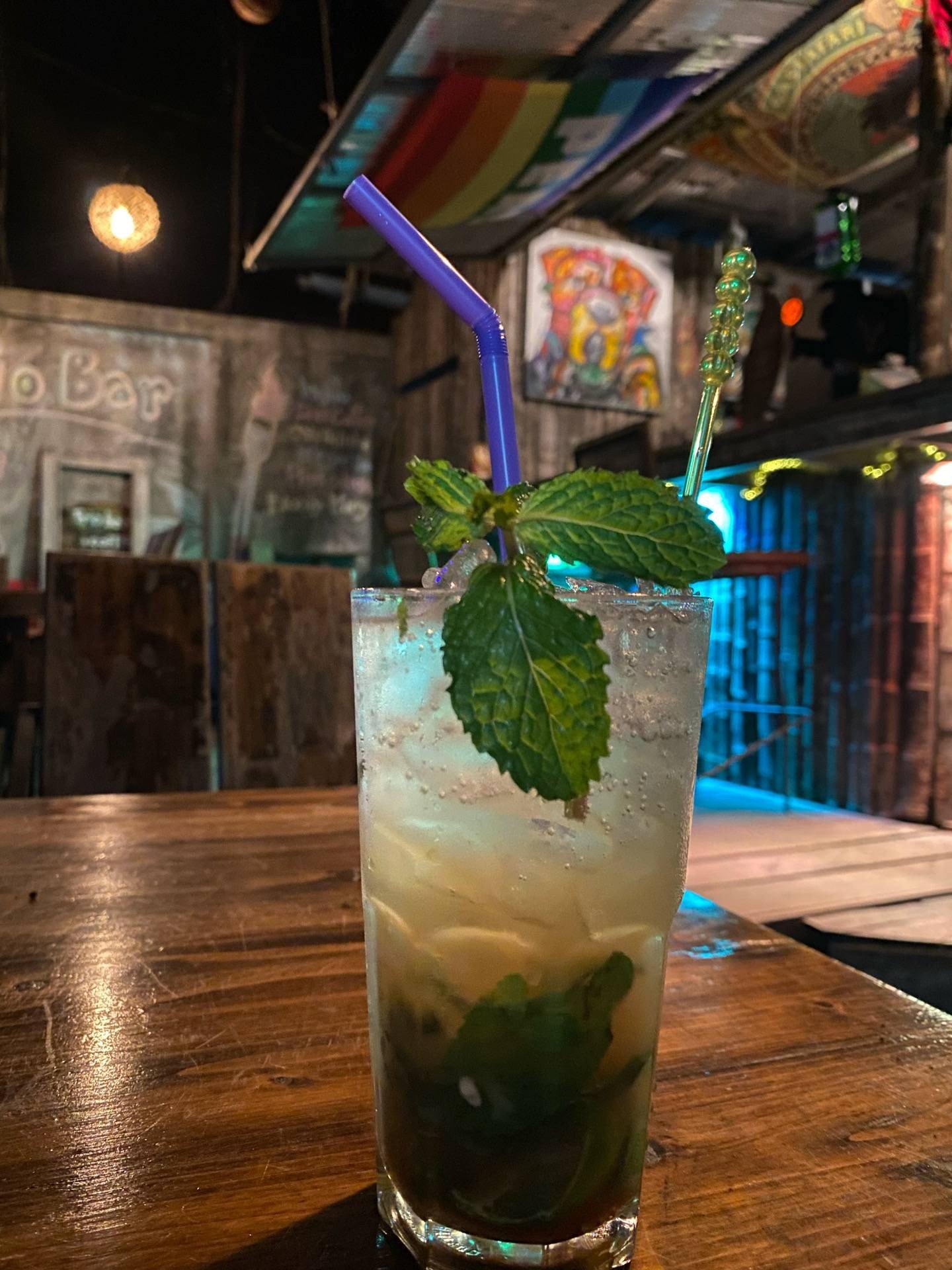 รีวิว Trio Cocktail Bar - Nice cocktails, feel good for relax times ...