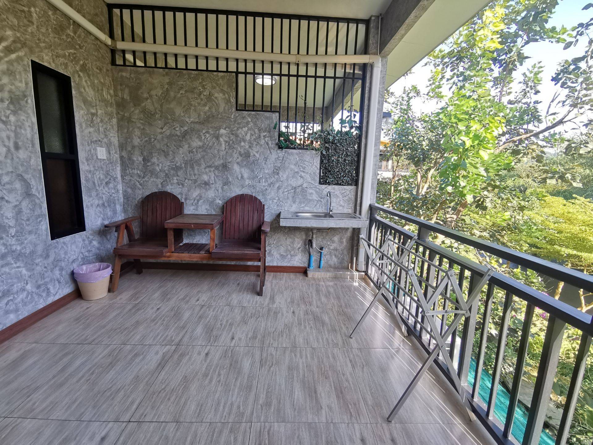 รูป Eaungloung Chan Loft Hill Resort