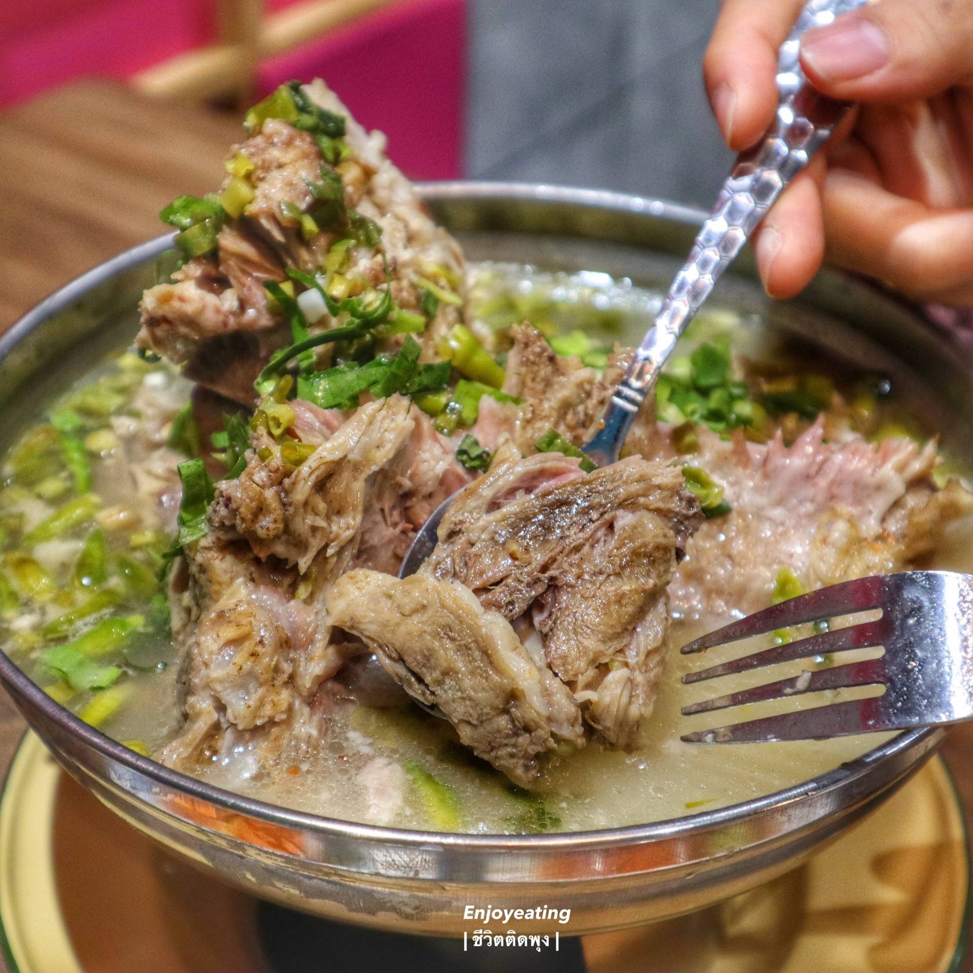 รูป Zaab Eli (แซ่บอีลี่) อารีย์