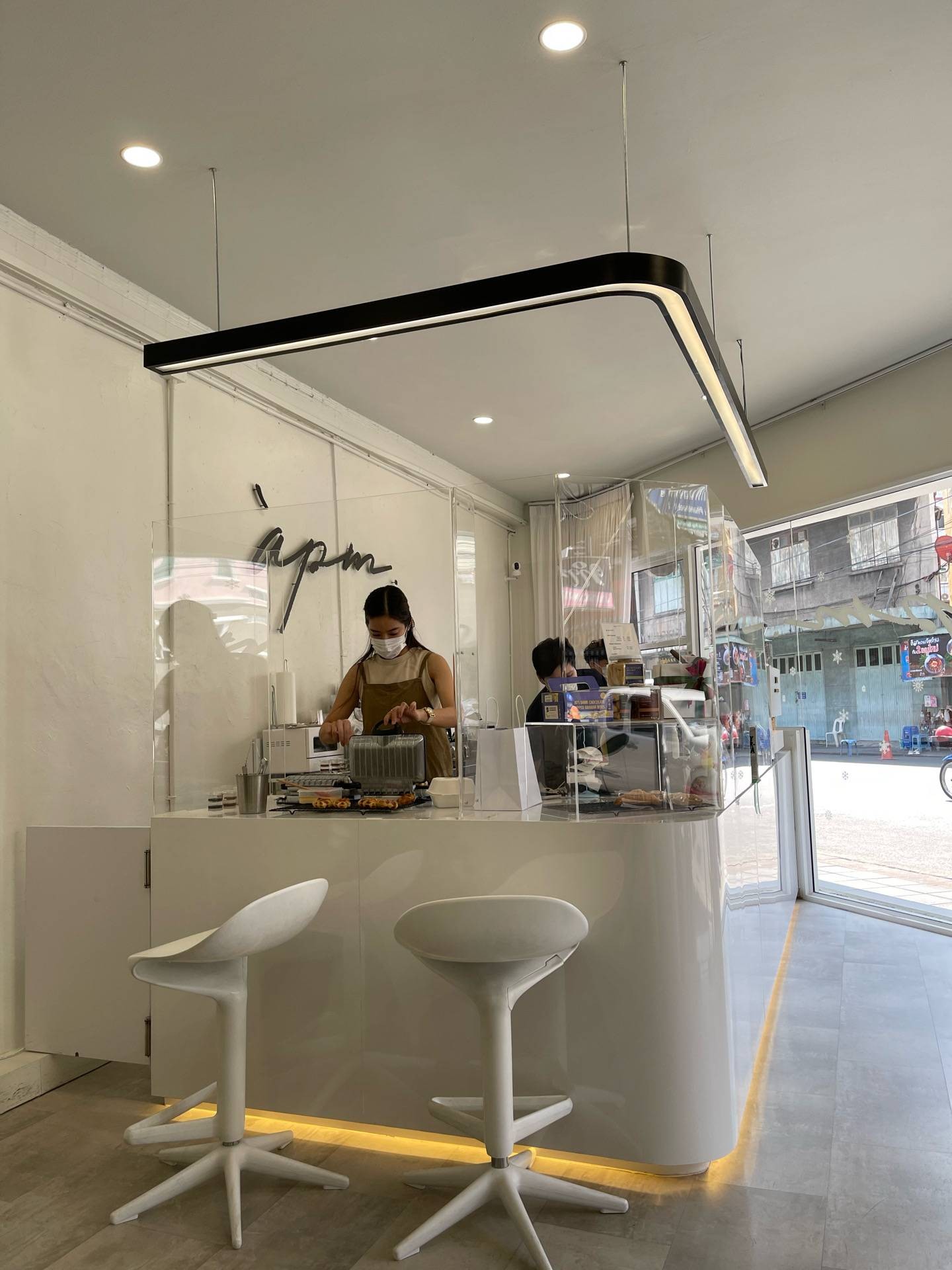 รีวิว ÀPM Coffee Bar - น่ารัก มินิ พักระหว่างทาง เครื่องดื่มรสชาติดี ...