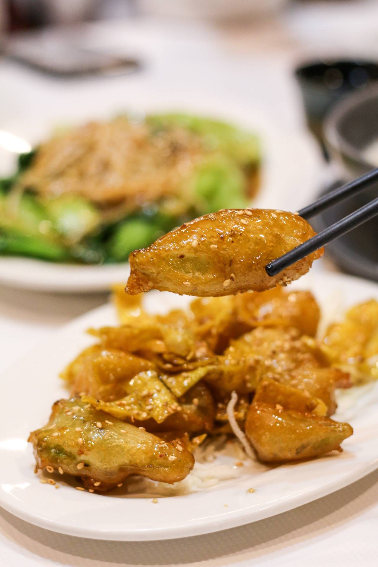 รีวิว East Taste Cafe - Amazing Chinese food and congee, perfect for a ...