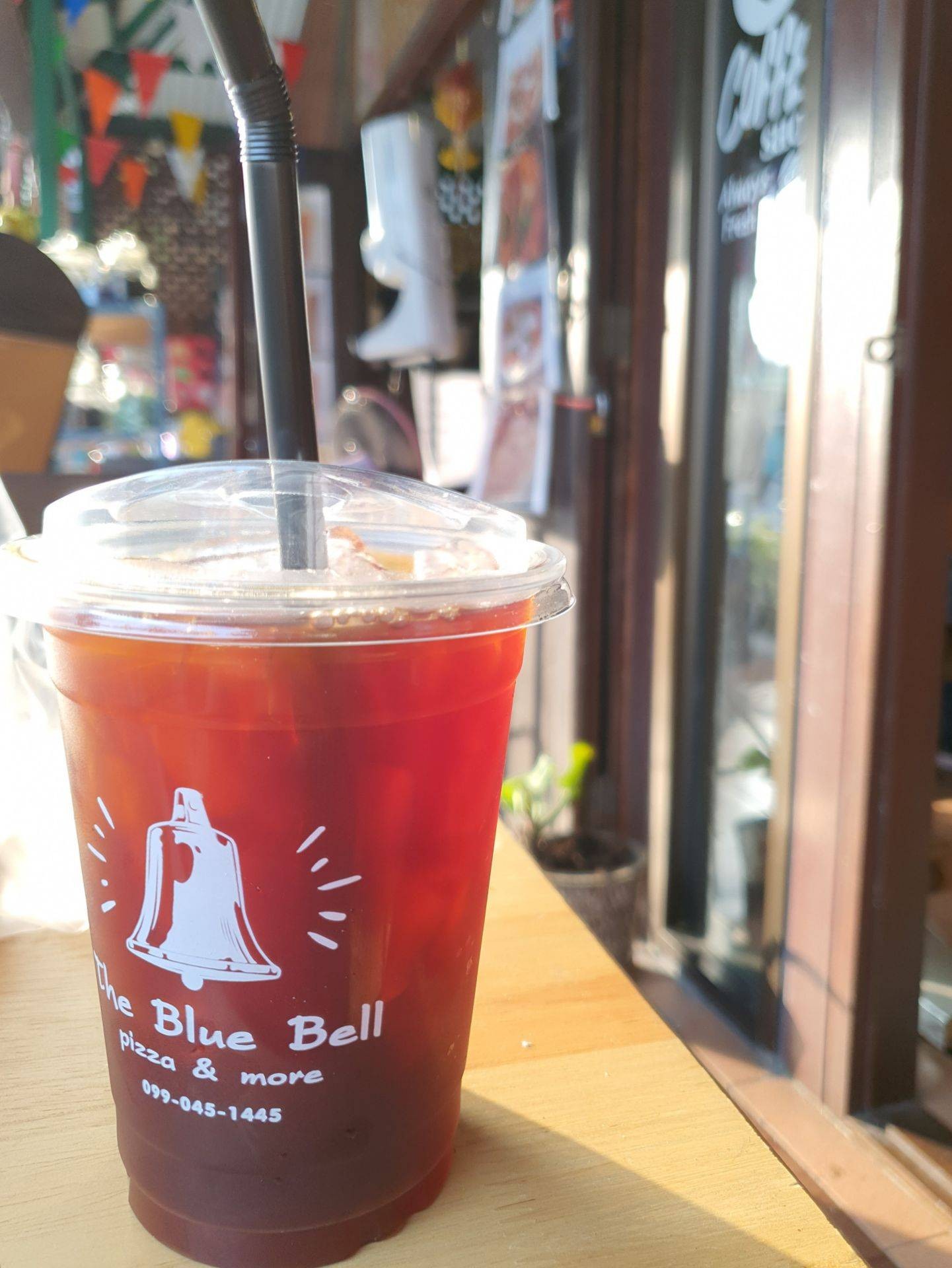 รีวิว The Blue Bell Pizza and more - ร้านอยู่ในซอยวัดระฆัง ก่อนถึงอาคาร ...