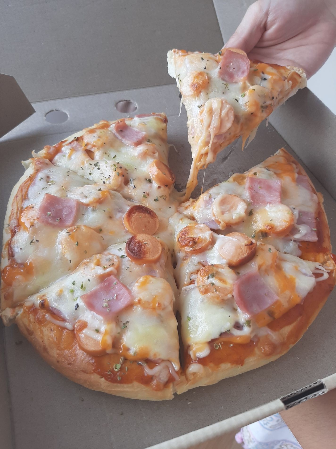 ร้าน Pizza by Noon | รีวิวร้านอาหาร