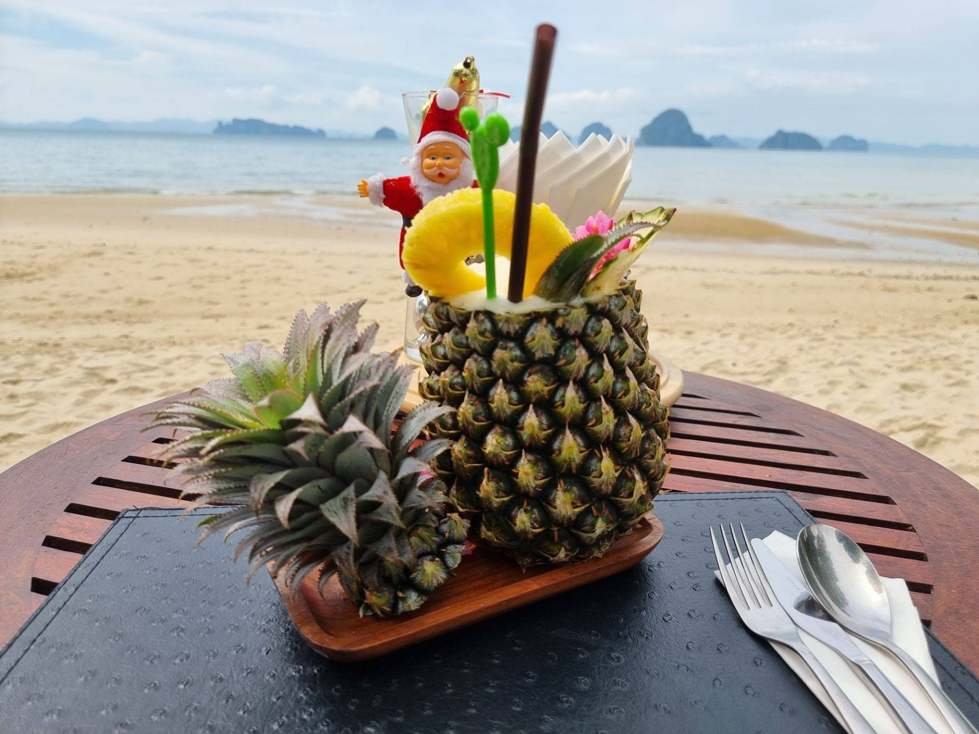 รีวิว Chom Talay Beach Bar - "Woww" Wonderful memorable @Tubkaek beach