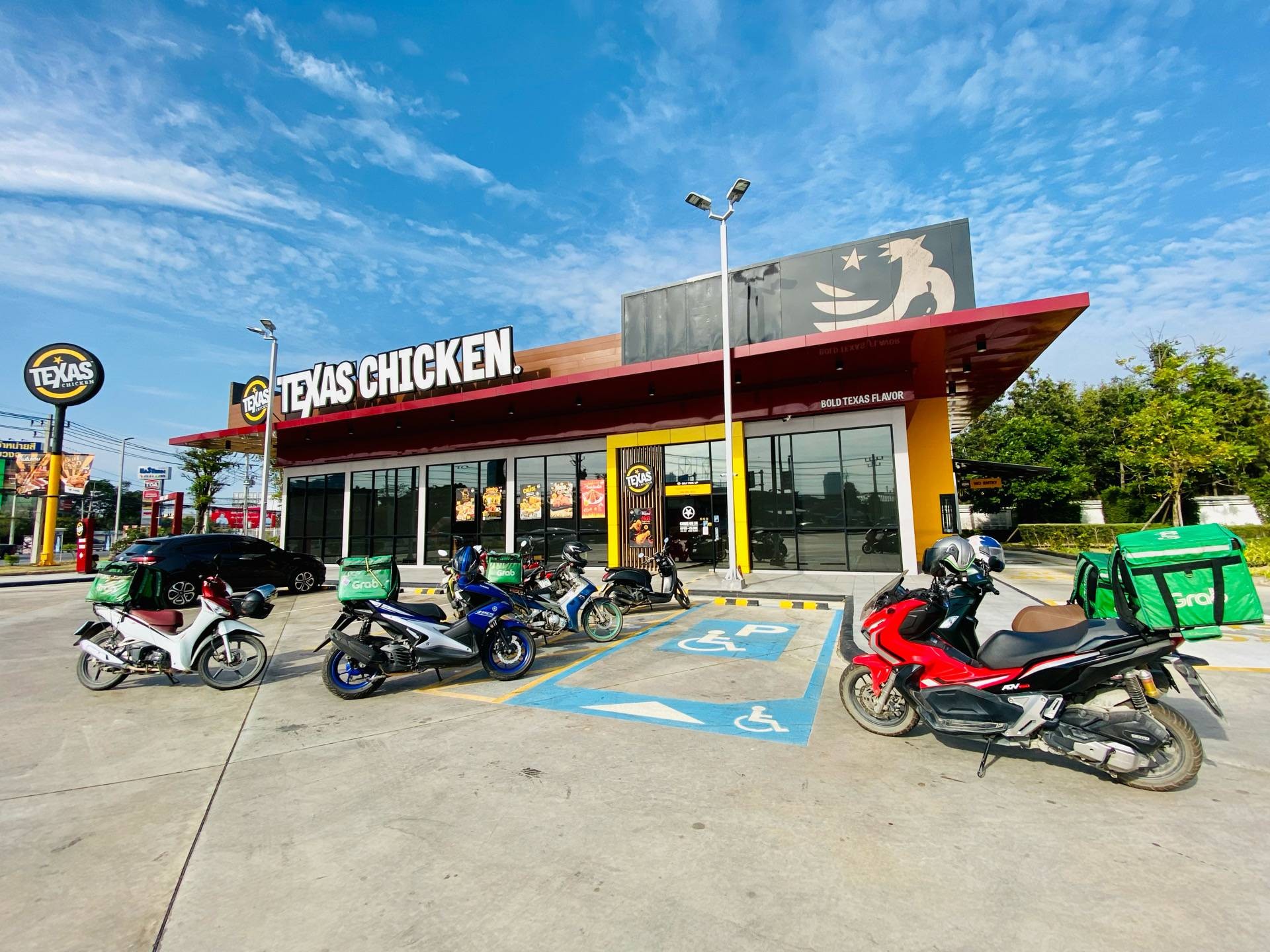รีวิว Texas Chicken PTT Station พัทยา-จอมเทียน - เซ็ต 1 แถม 1 คือได้ ...