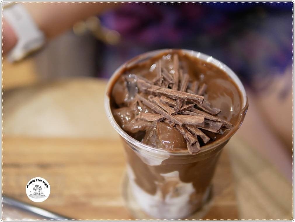 Signature Chocolate Double Dark ร้าน Dou Brew Coffee & Craft - Wongnai