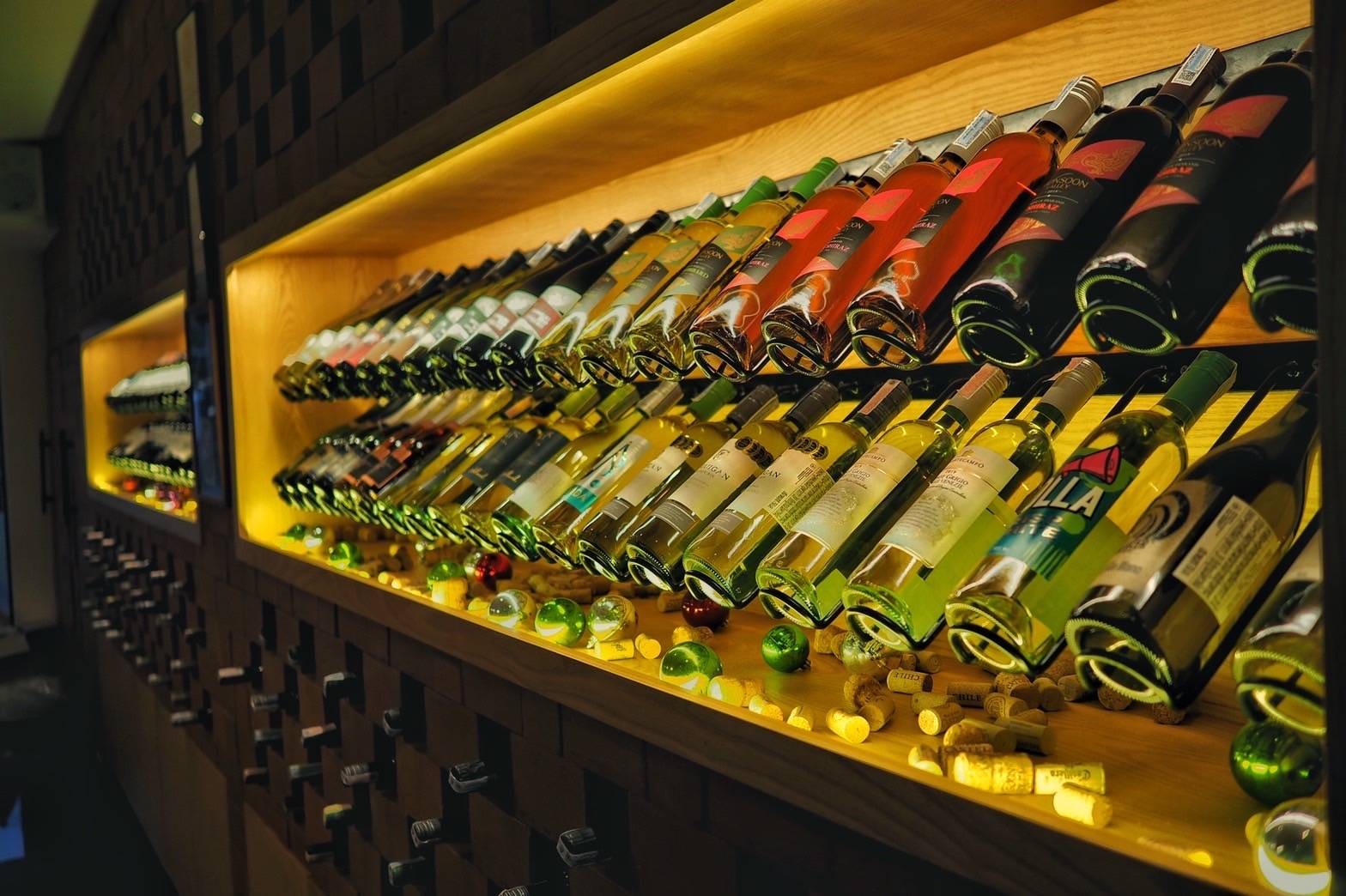 รีวิว Moonsoon Vally Wine Bar (วิลล่ามาร์เก็ต หัวหิน) - ชอบมากกกกกกกกก ...