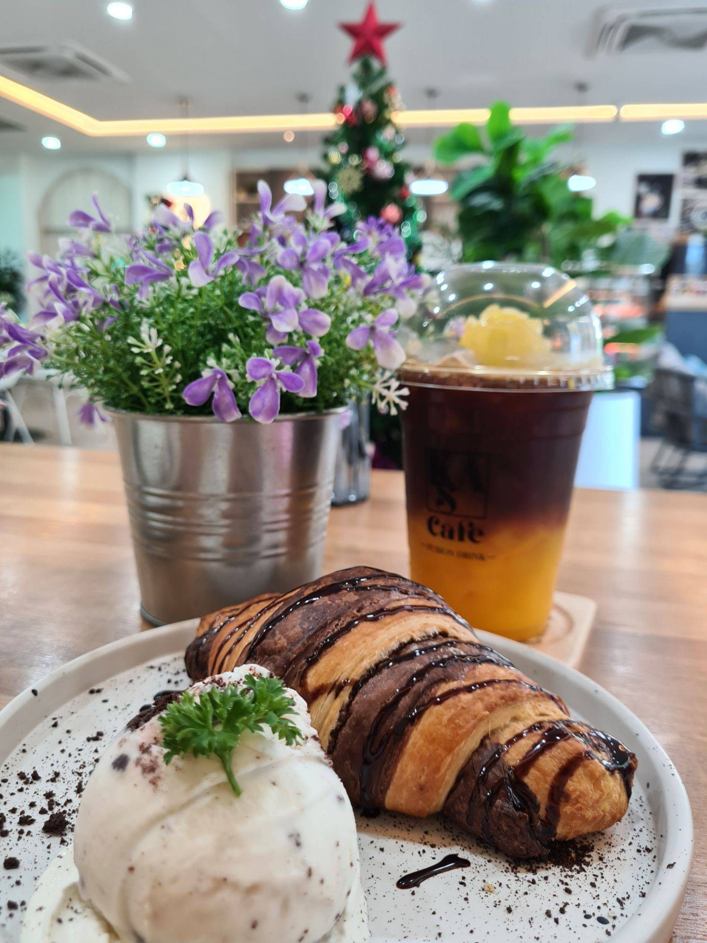 รีวิว KSA Cafe' อยุธยา - อาหารอร่อย บริการดีเยี่ยม - Wongnai