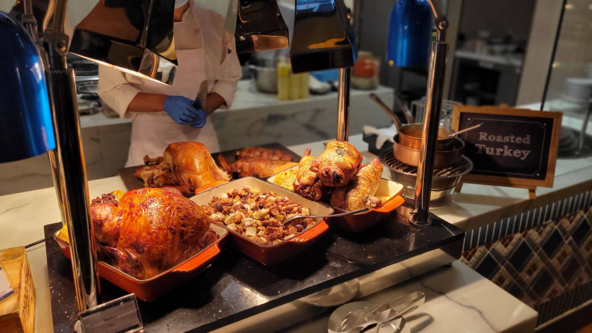 Christmas Dinner Buffet ร้าน Flow Millennium Hilton Hotel