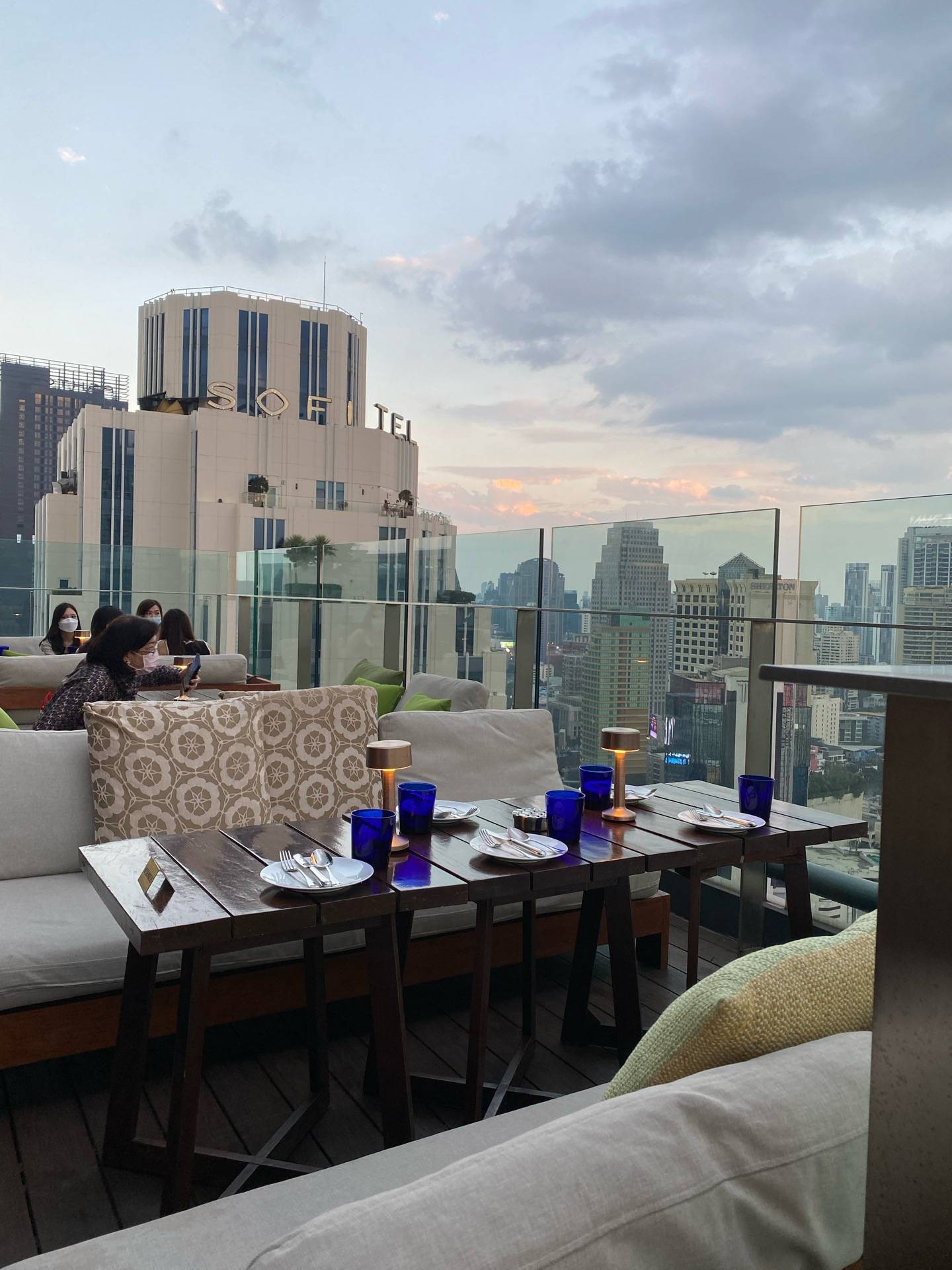 รูป Spectrum Lounge & Bar Hyatt Regency Sukumvit Hotel