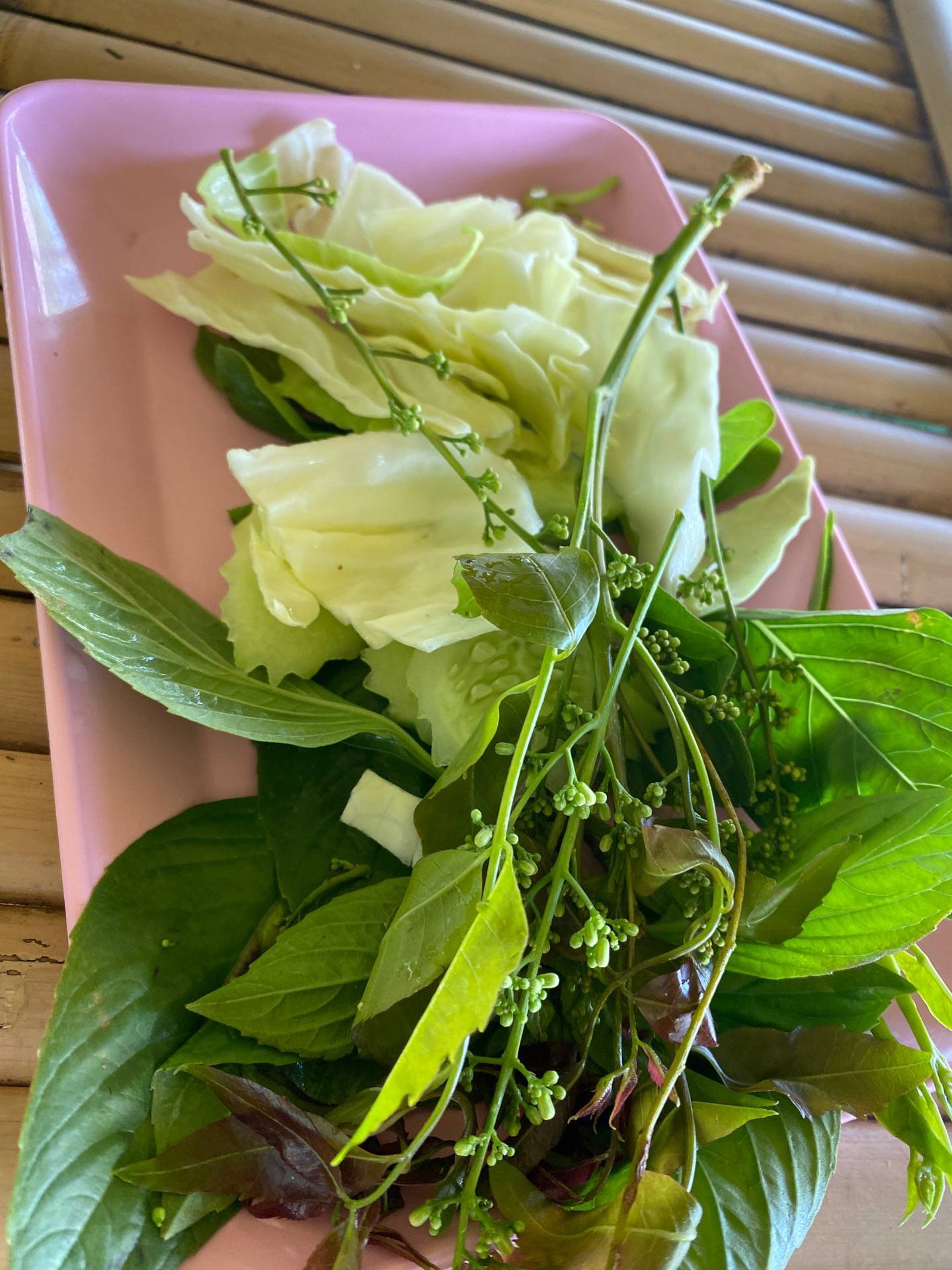 รูป ส้มตำ ซุ้มบ้านสวน บ้านเพ