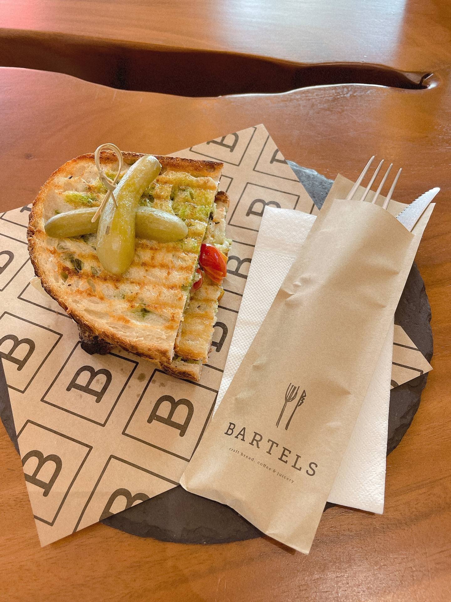 รูป Bartels Craft Bread Coffee & Juicery Phrom Phong - Wongnai