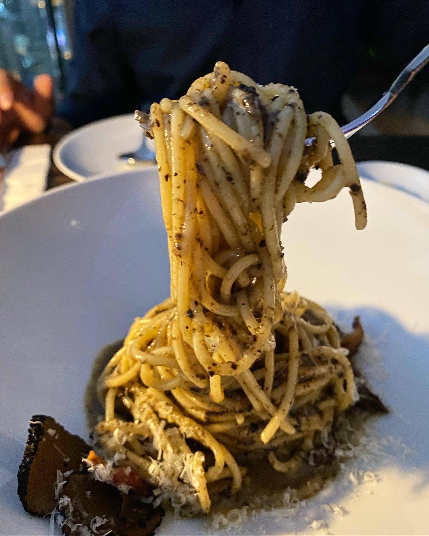 Spaghetti Truffle ร้าน Spectrum Lounge & Bar Hyatt Regency Sukumvit Hotel