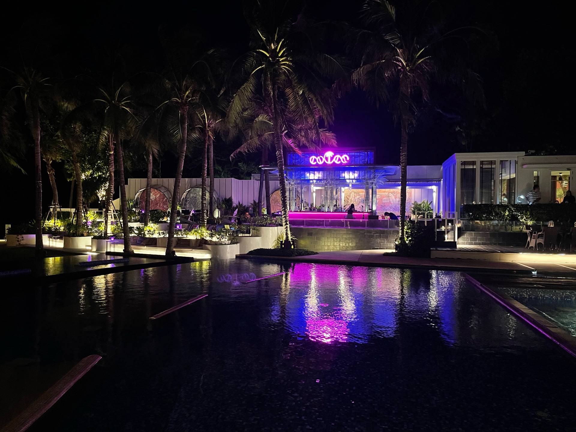 รีวิว CoCco Bar (Intercontinental Hua Hin) - บาร์ติดทะเล@Intercontinental