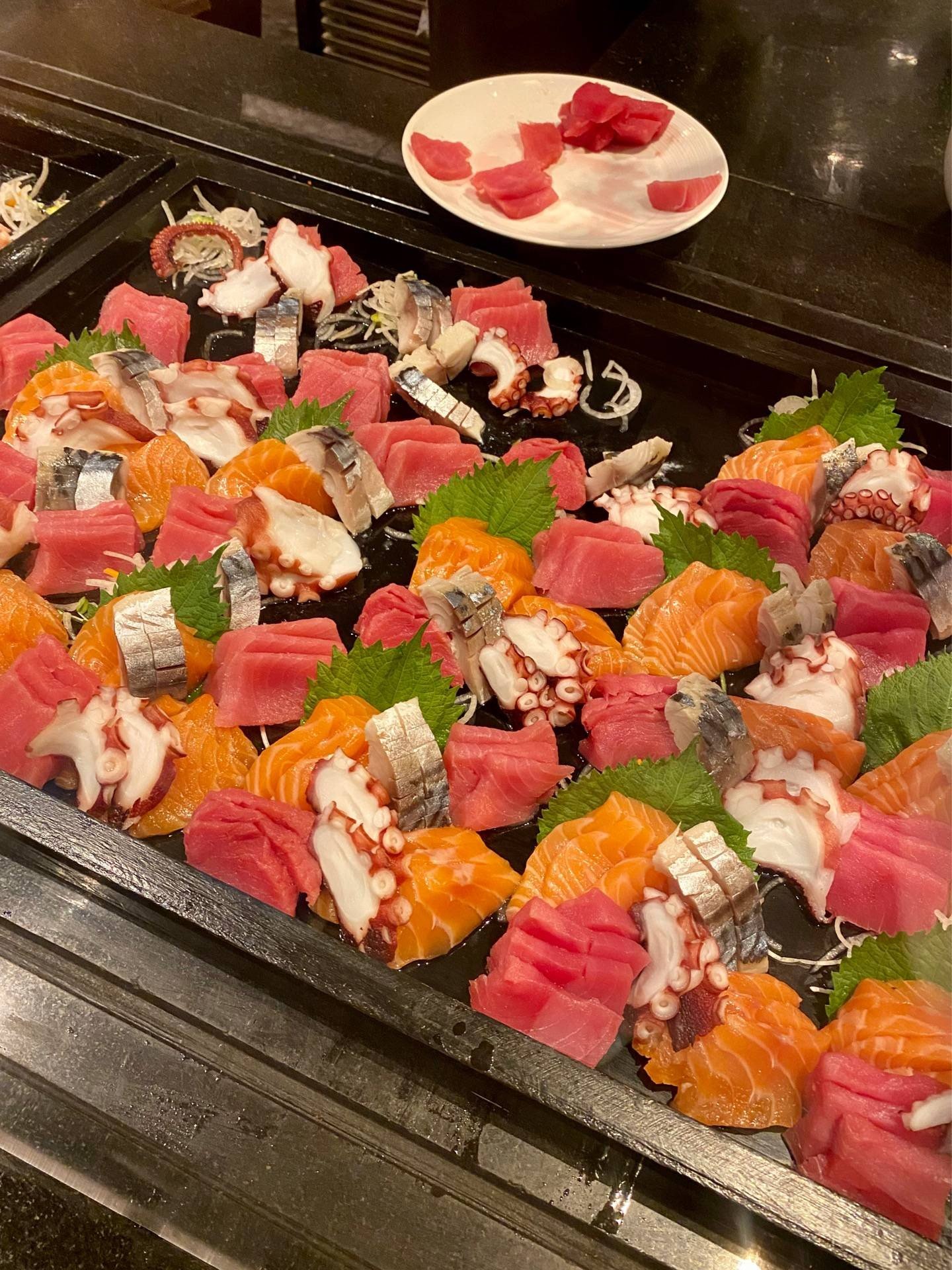 รูป Rain Tree Cafe The Athenee Hotel, Bangkok - Wongnai