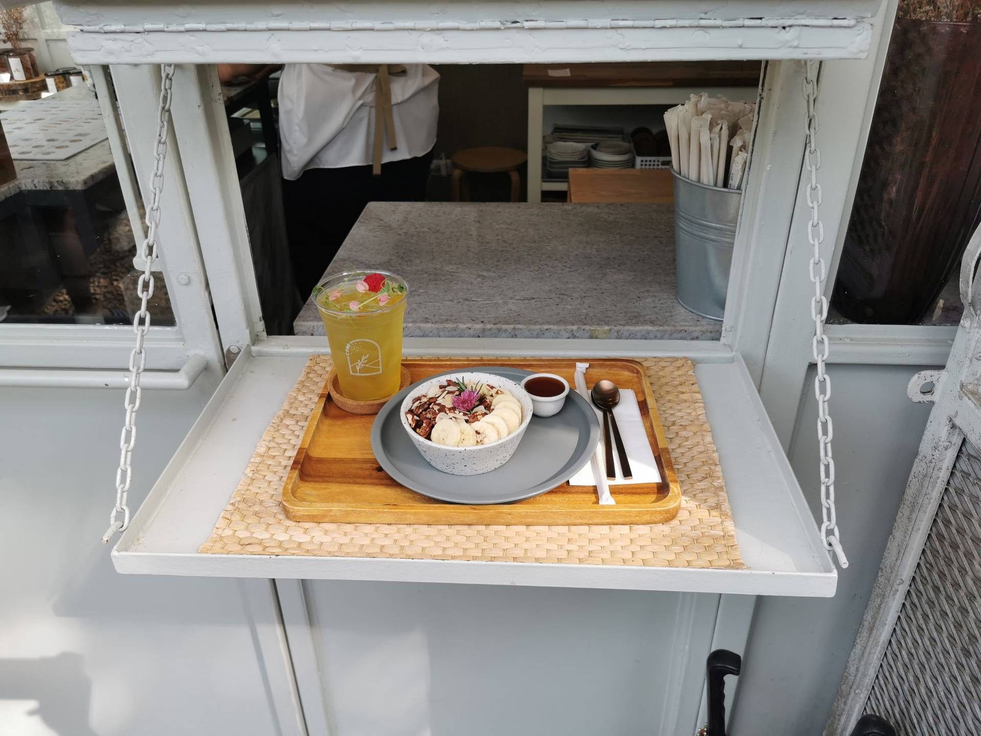 รีวิว Come Escape Cafe Come escape cafe - บรรยากาศดี เมนูน่าทาน - Wongnai