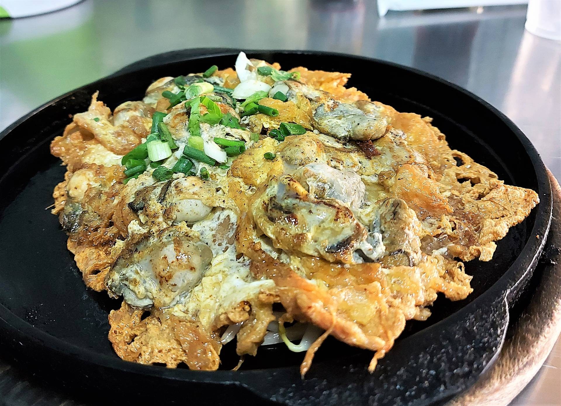 หอยนางรมกระทะร้อน ร้าน สวัสดี ราชวัตร