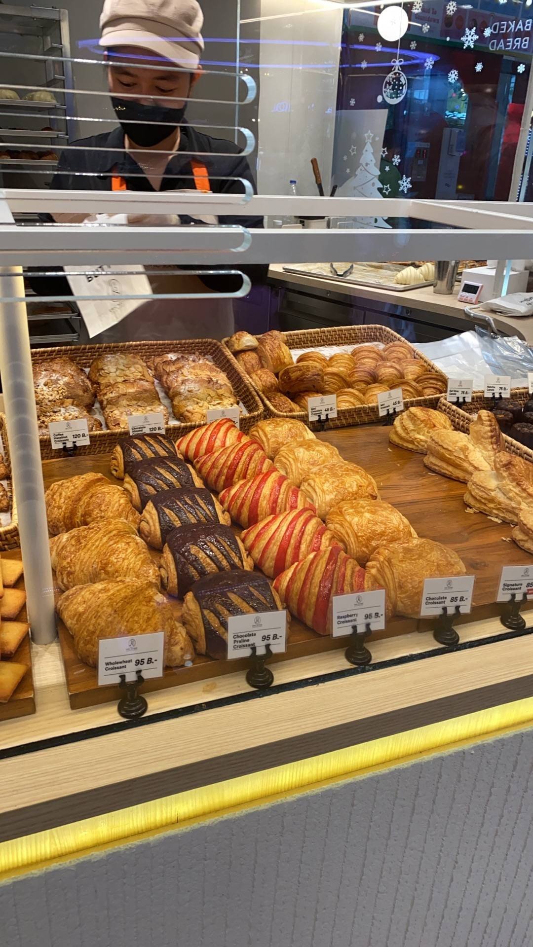 รูป Eric Kayser Emquartier