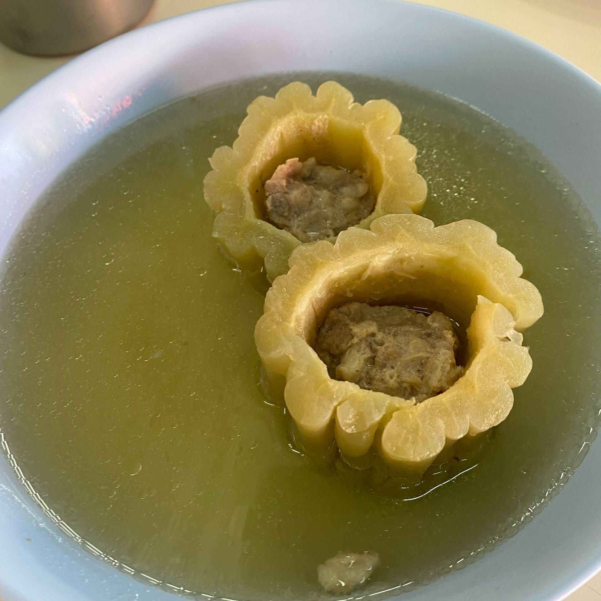 รูป ขาหมูเหม่งจ๋าย ประชาอุทิศ