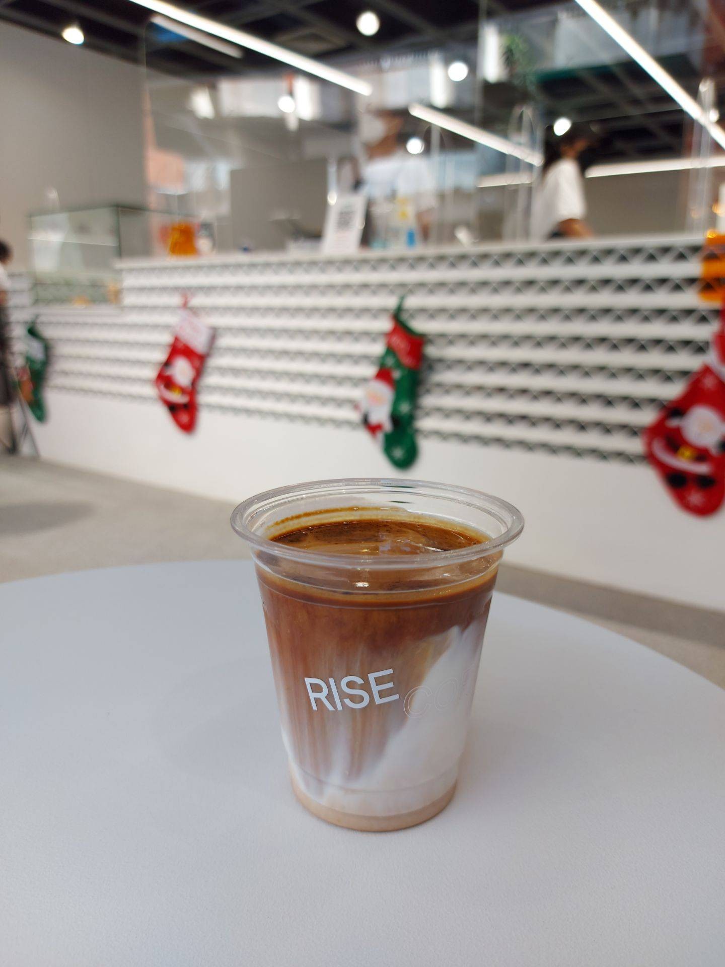รีวิว RISE COFFEE - Flagship Store - กาแฟดีๆ ที่ตึกมหาทุนพลาซ่า - Wongnai