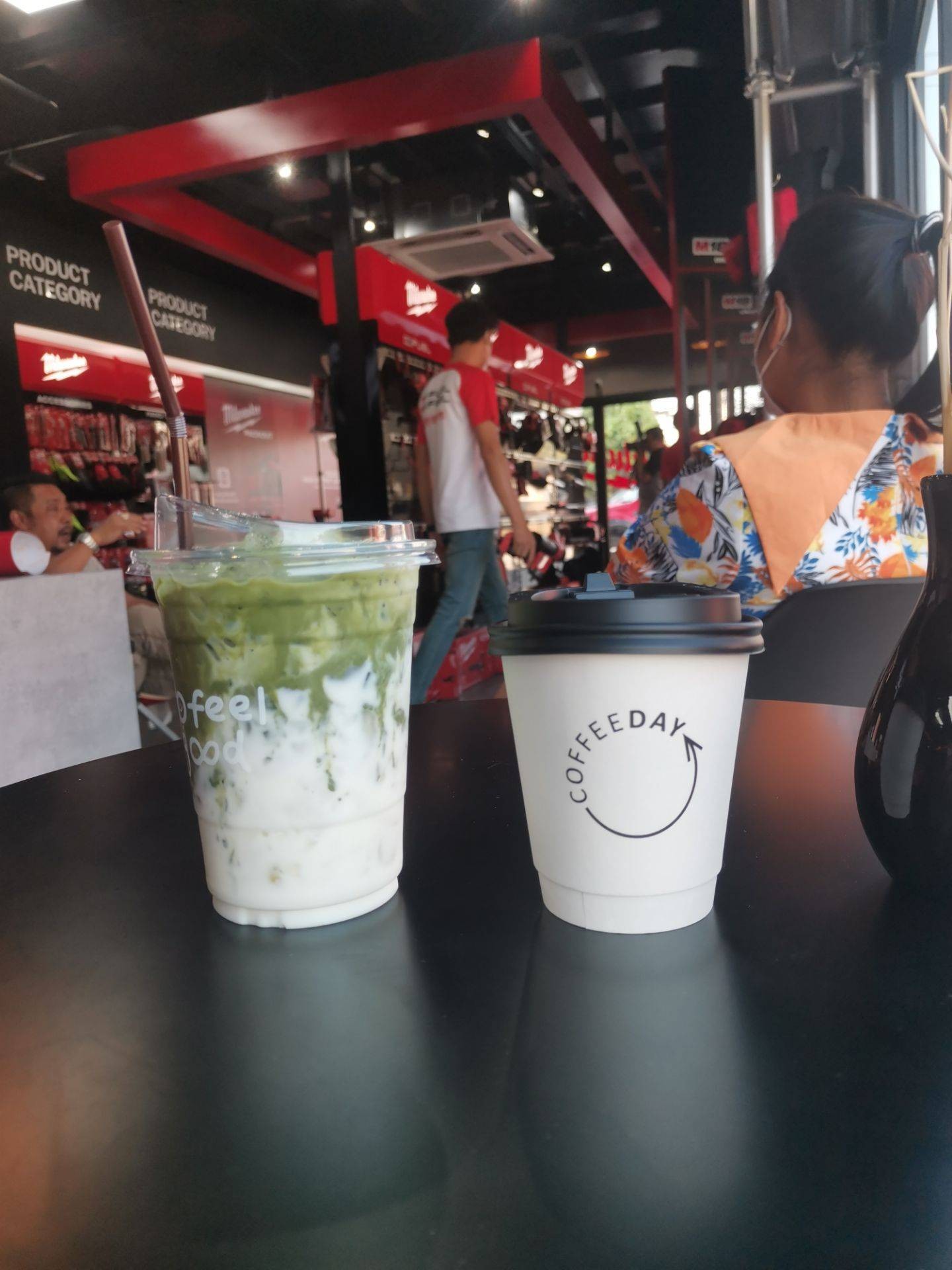 รีวิว To feel good:) coffee เมืองทองธานี - เครื่องดื่มรสชาติกลมกล่อม ...