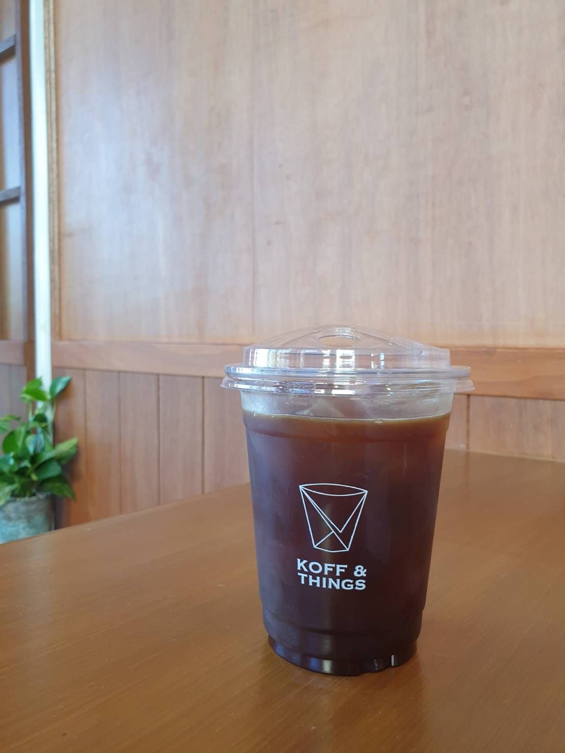 รีวิว Koff&things - คาเฟ่สไตล์ญี่ปุ่น