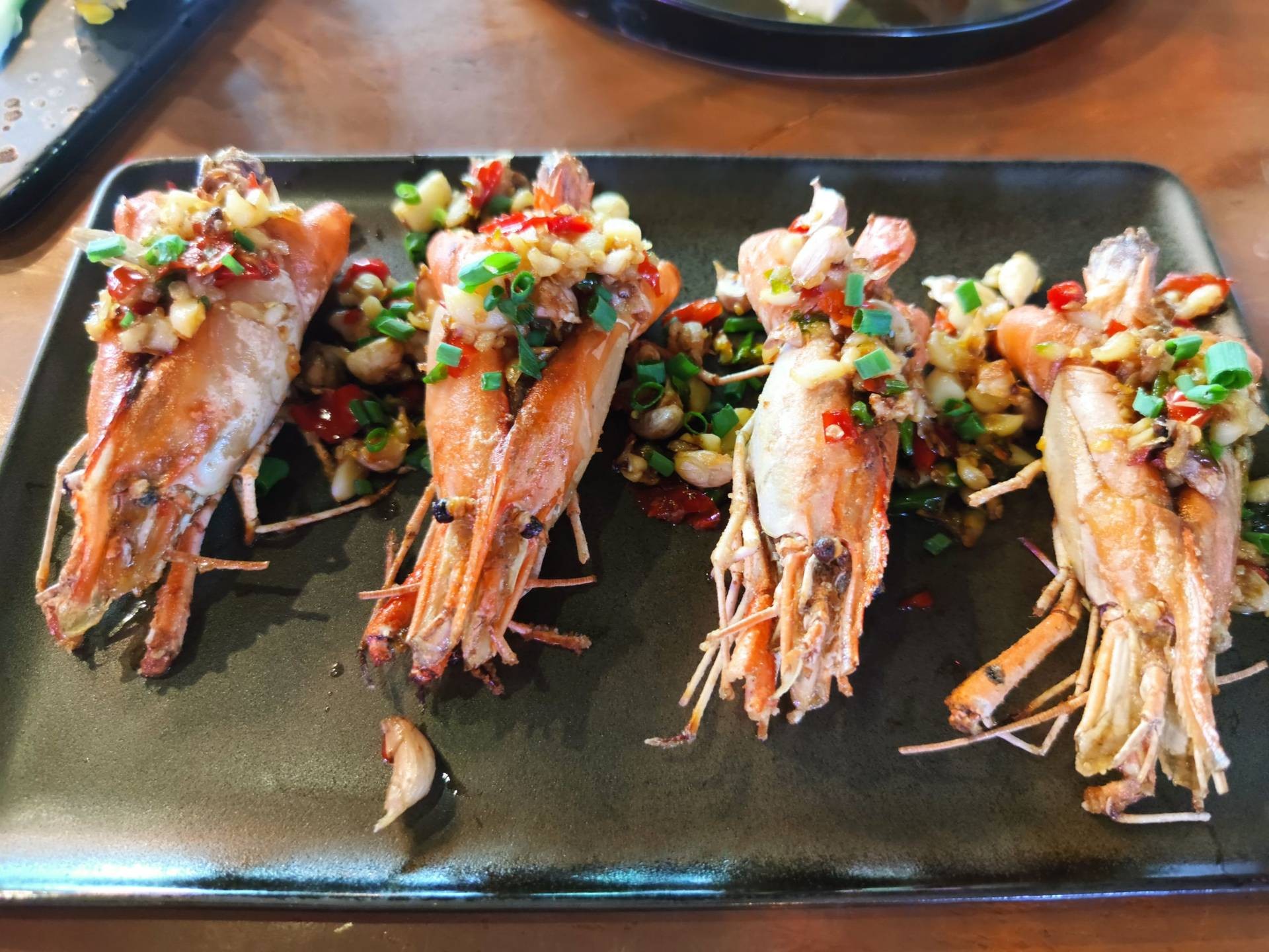 กุ้งแม่น้ำคั่วพริกเกลือ ร้าน Shing A ring A ring