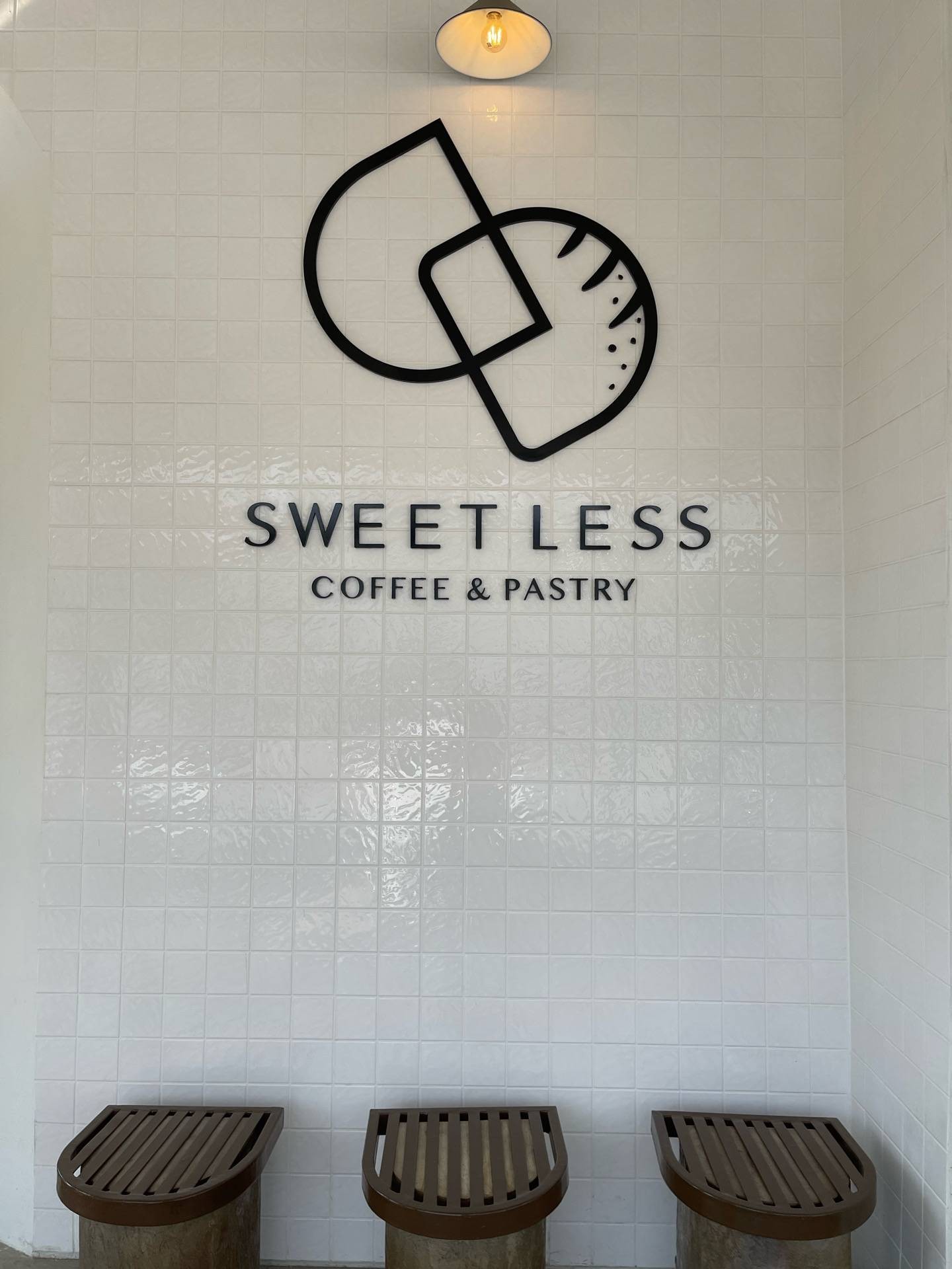 รูป Sweet Less Coffee & Pastry โครงการ Rise Park (หลังเซ็นทรัลพลาซ่า ...