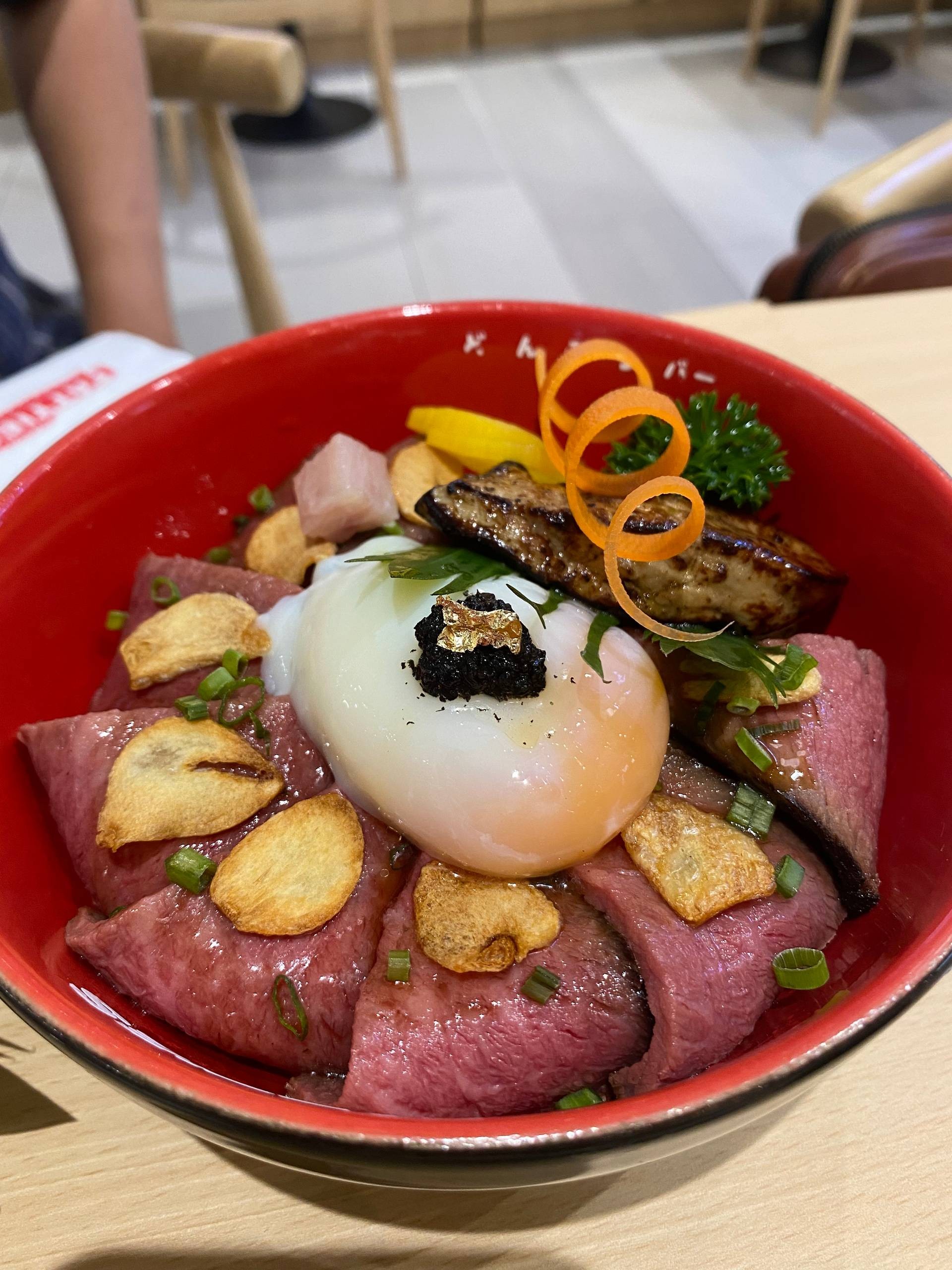 รีวิว Fatties Donburi Bar (ชั้น B) เซ็นทรัลพระราม 9 - Wagyu karubi don ...