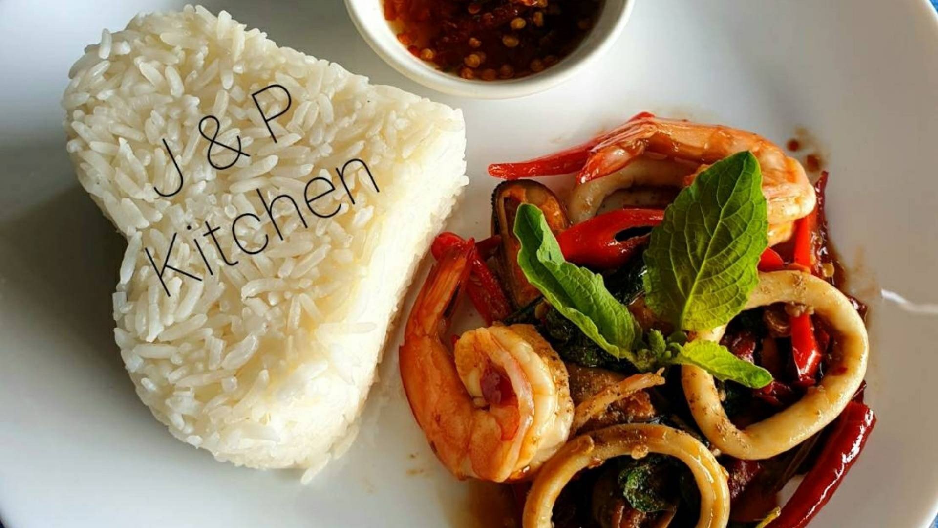J&P Kitchen (Udomsuk) - สั่งอาหารเดลิเวอรี | Wongnai x LINE MAN