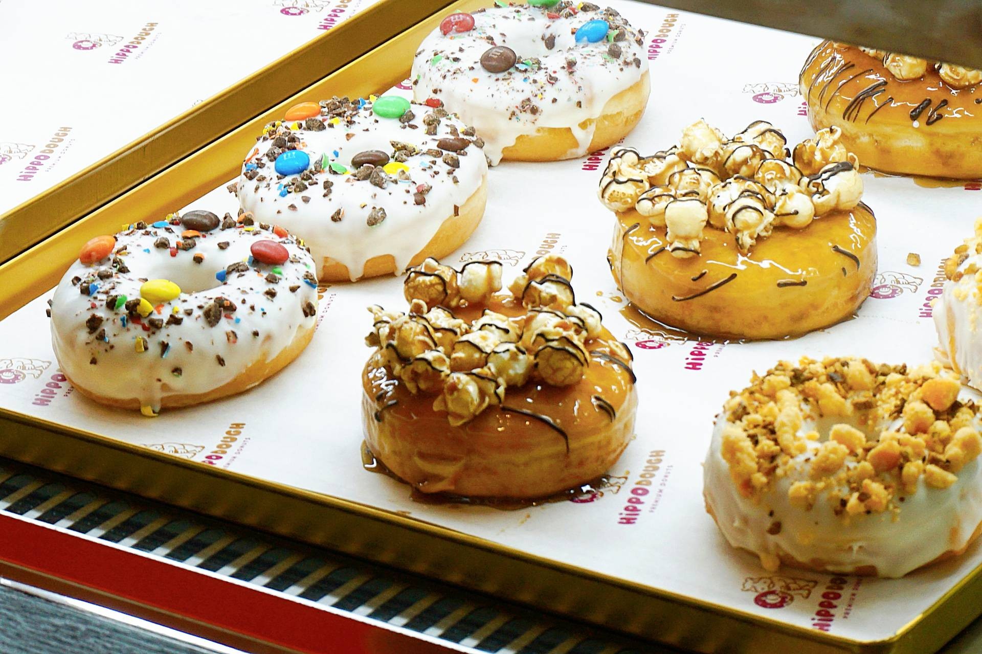 รีวิว HippoDough Premium Donuts - ร้านสีชมพูคิ้วท์มากก ขนมน่ากินสุดสุด