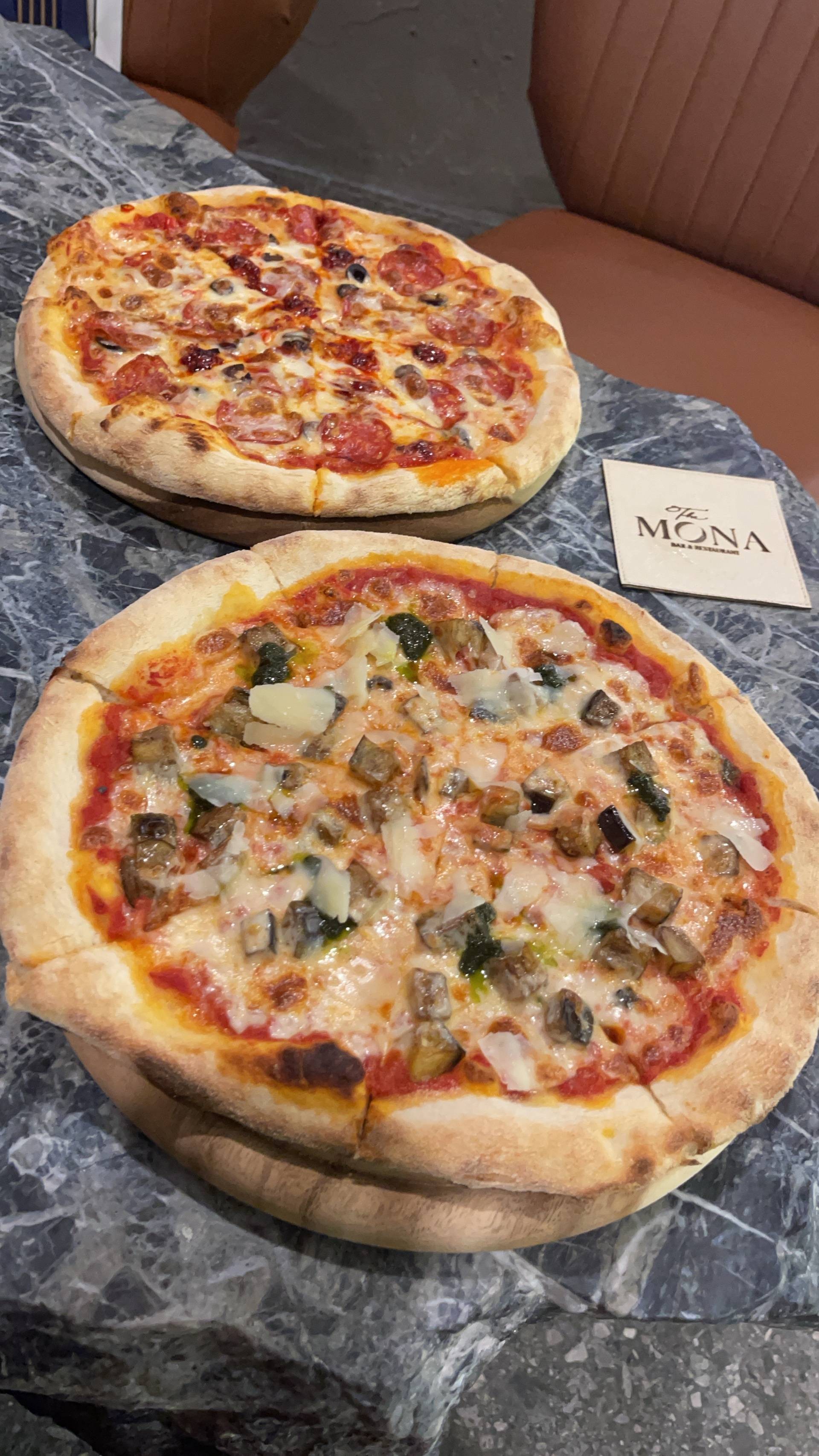 รีวิว The Mona Bar and Restaurant - Restaurant